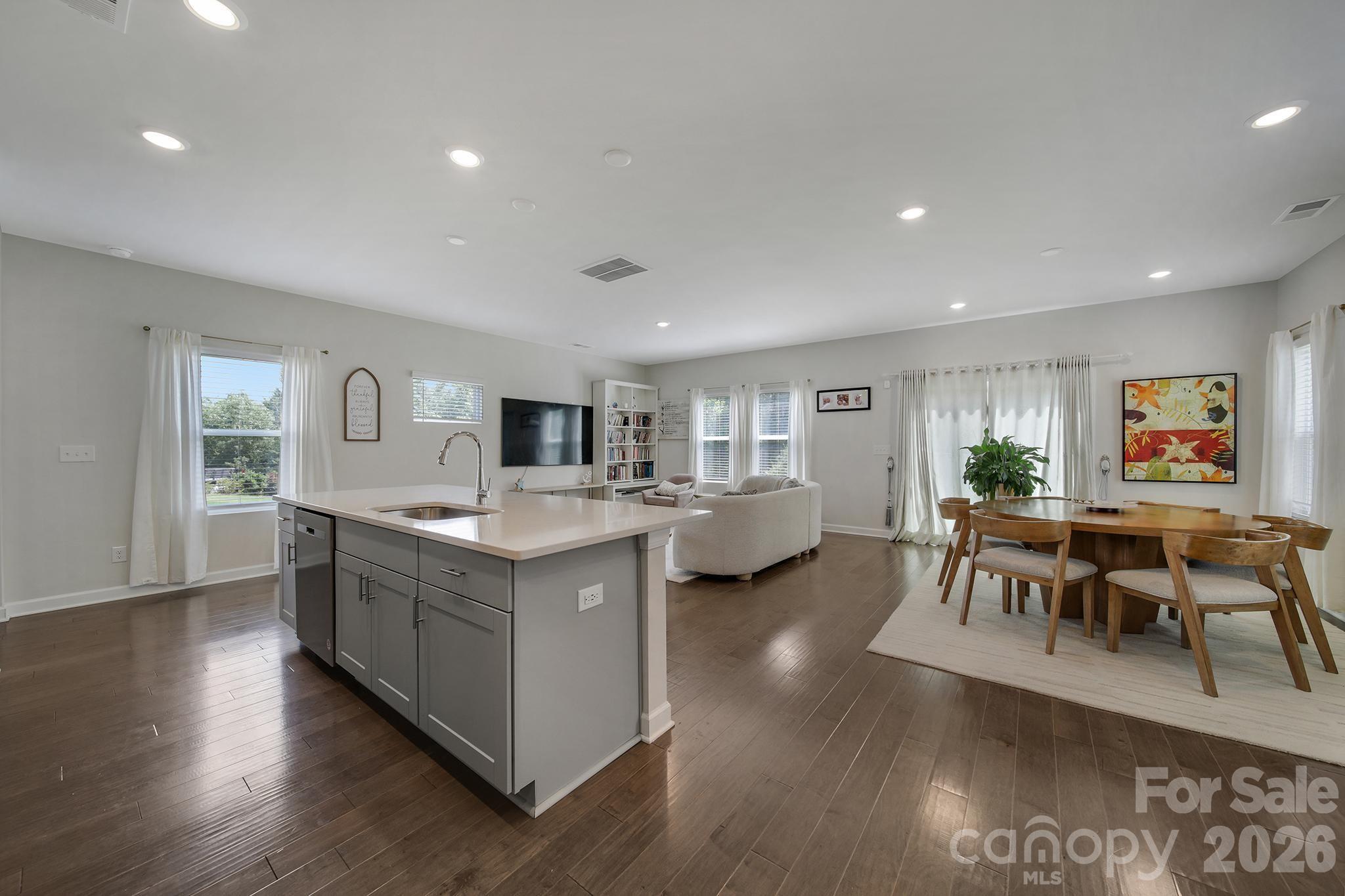 Photo 8 of 660 Citriadora Street, Fort Mill, SC