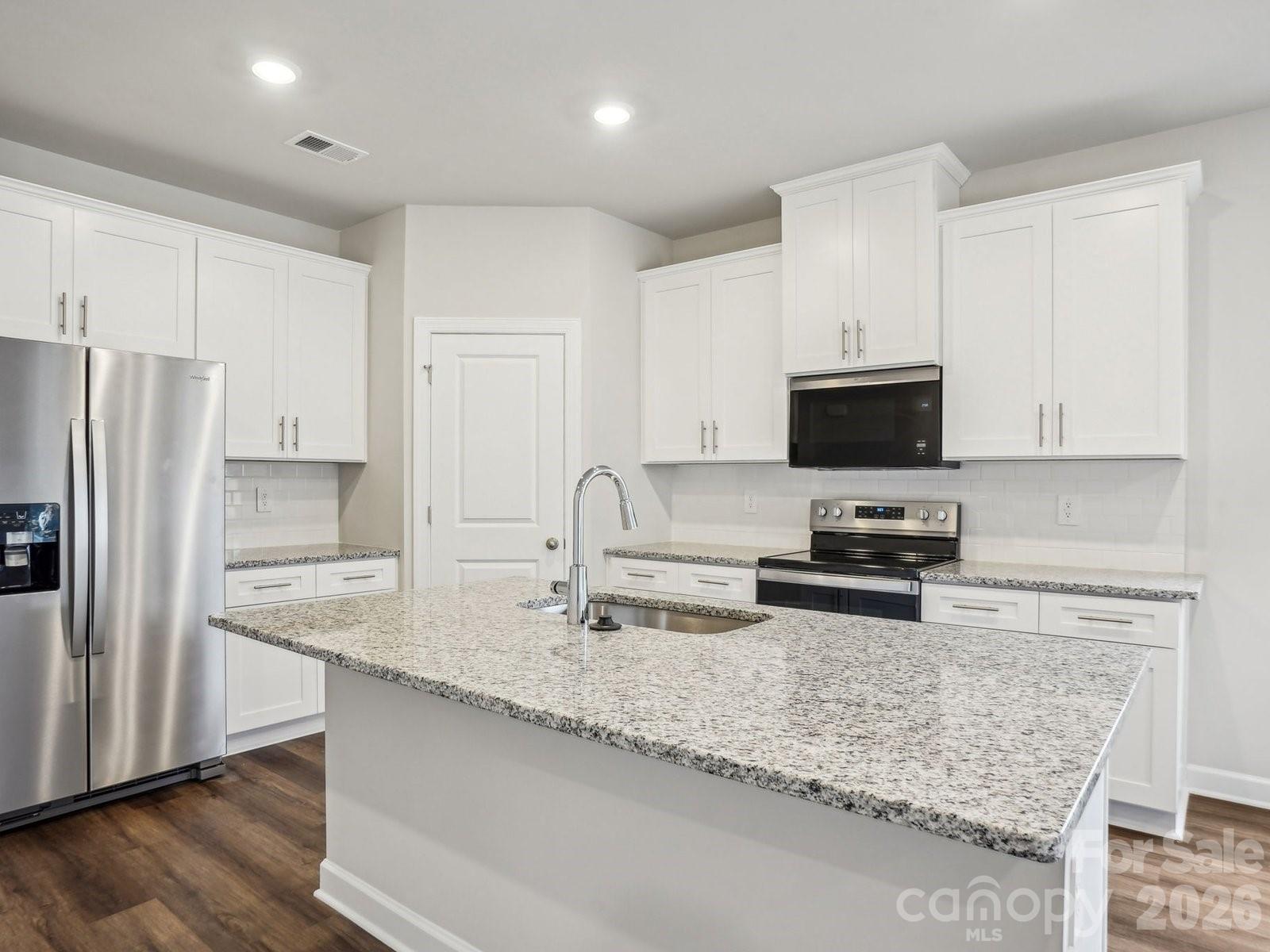 2067 Sunflower Circle, Newton, NC - photo 6 of 22