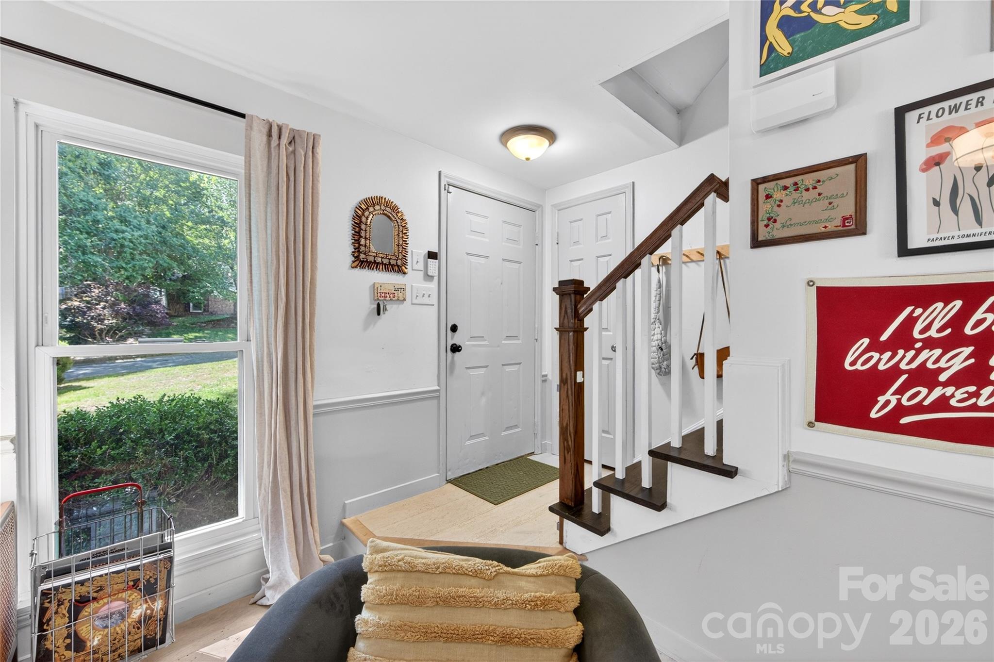 Photo 3 of 8713 Golf Ridge Drive, Charlotte, NC