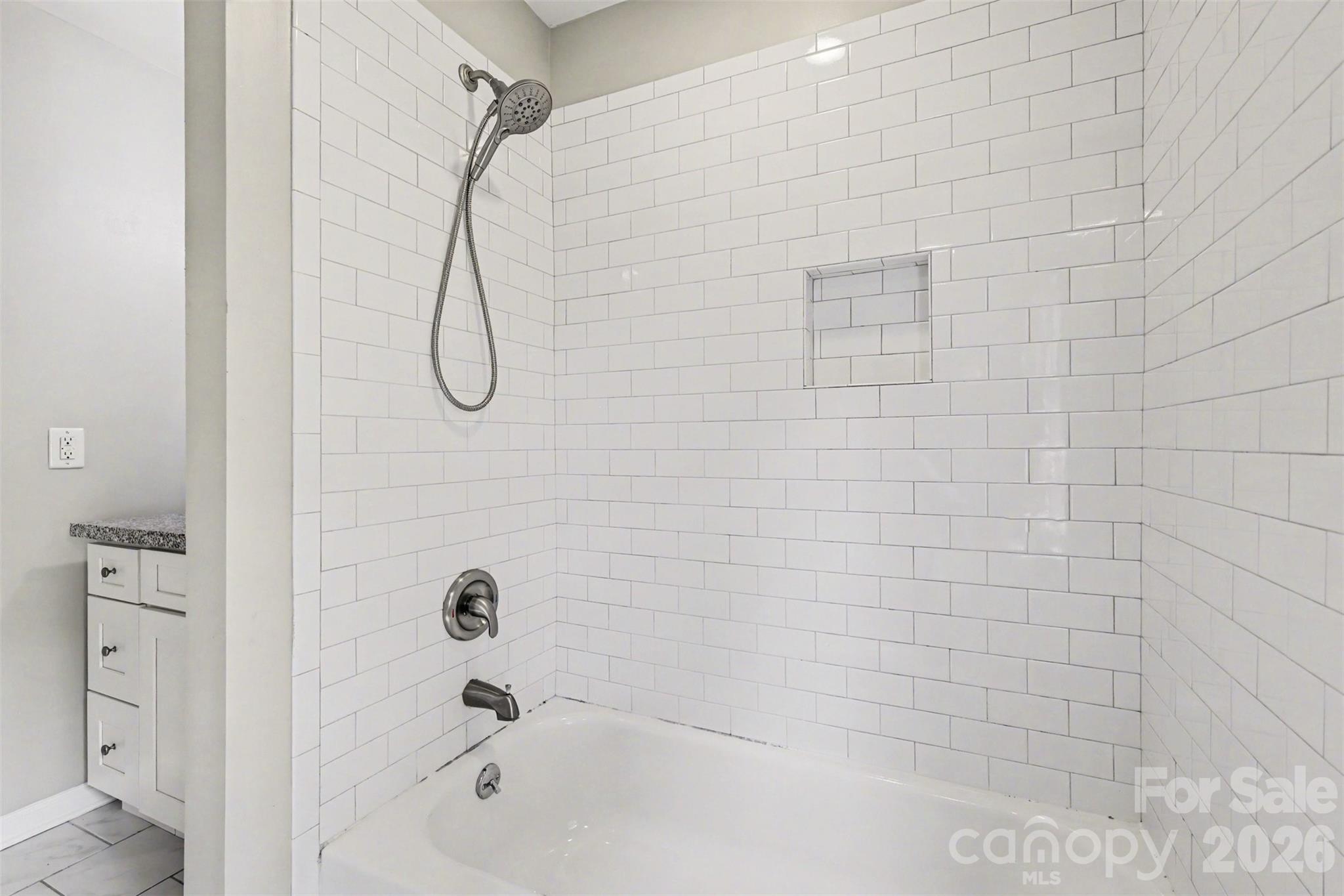 Photo 34 of 4600 Bournewood Lane, Charlotte, NC
