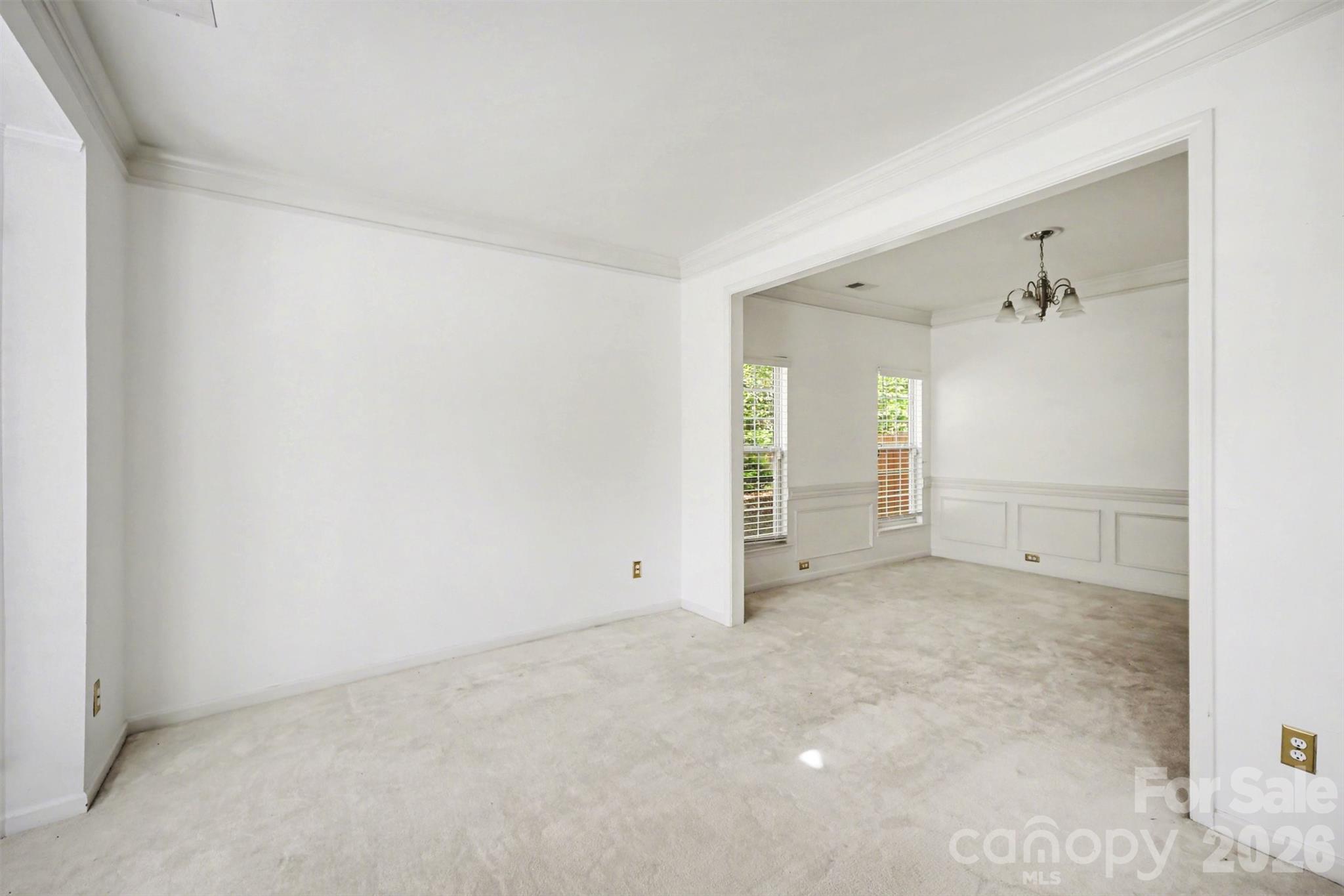 Photo 5 of 11647 Northwoods Forest Drive, Charlotte, NC