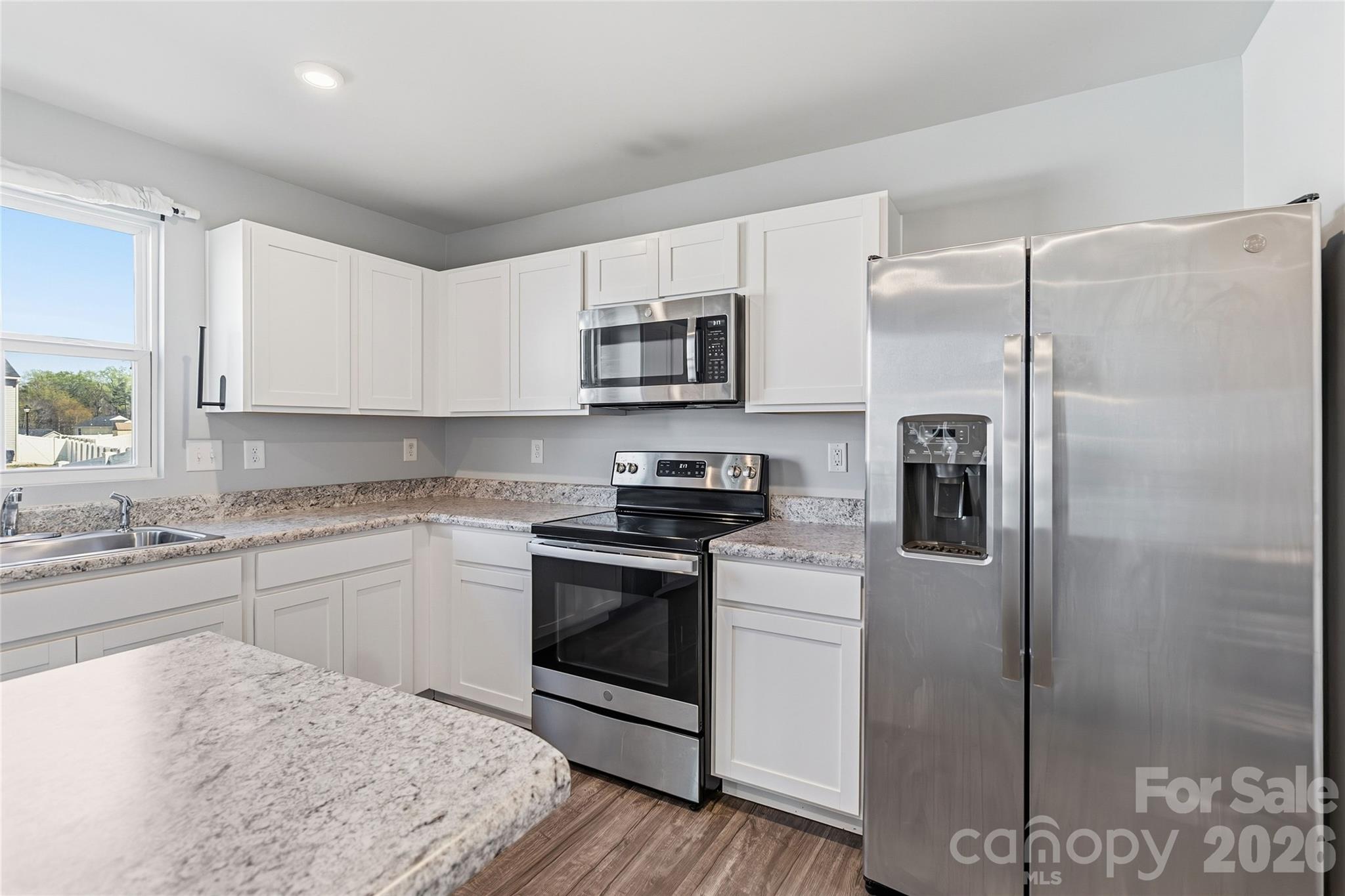 Photo 12 of 5127 Merwyn Avenue, Charlotte, NC