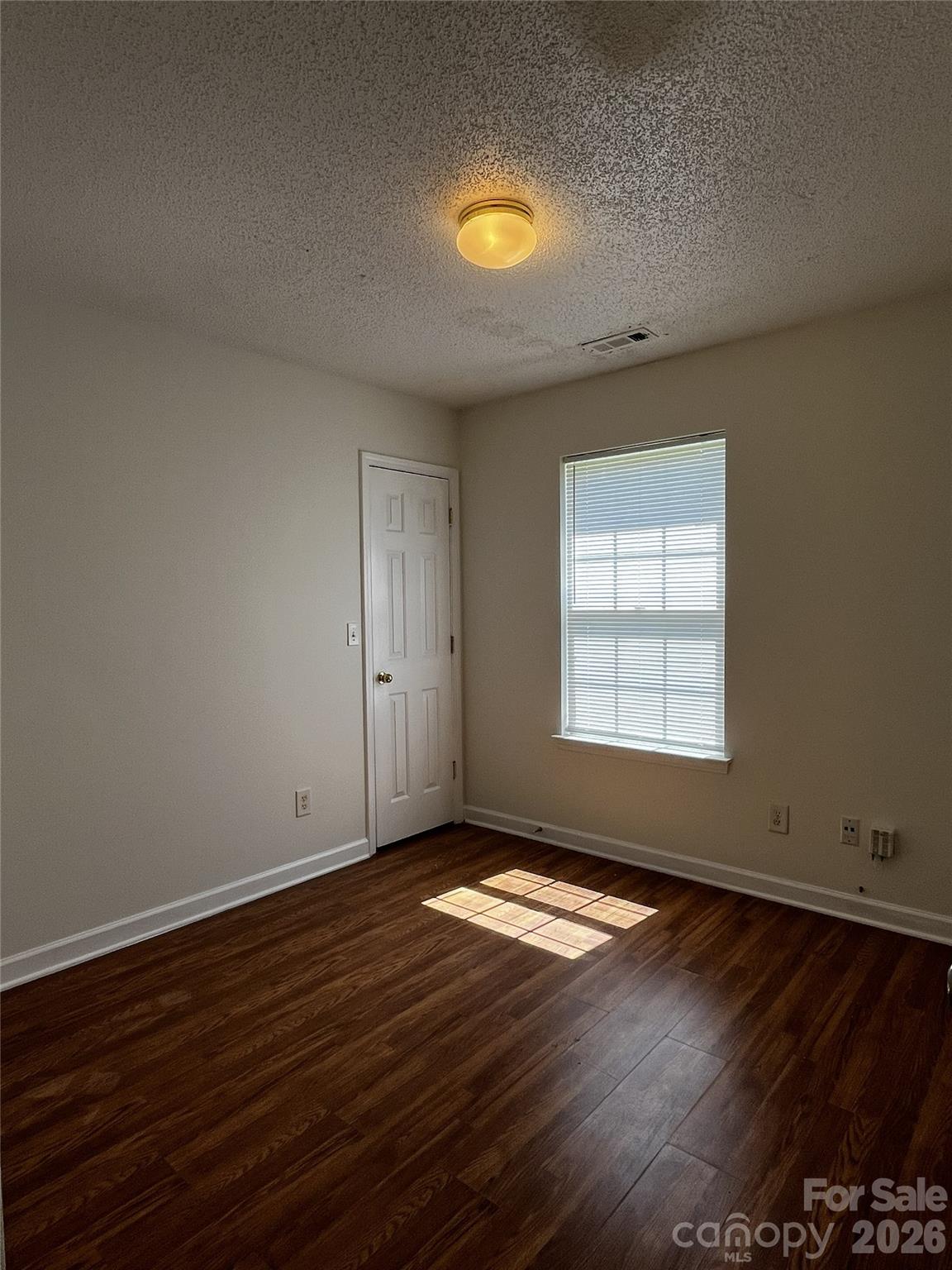 Photo 19 of 1404 Jordans Pond Lane, Charlotte, NC