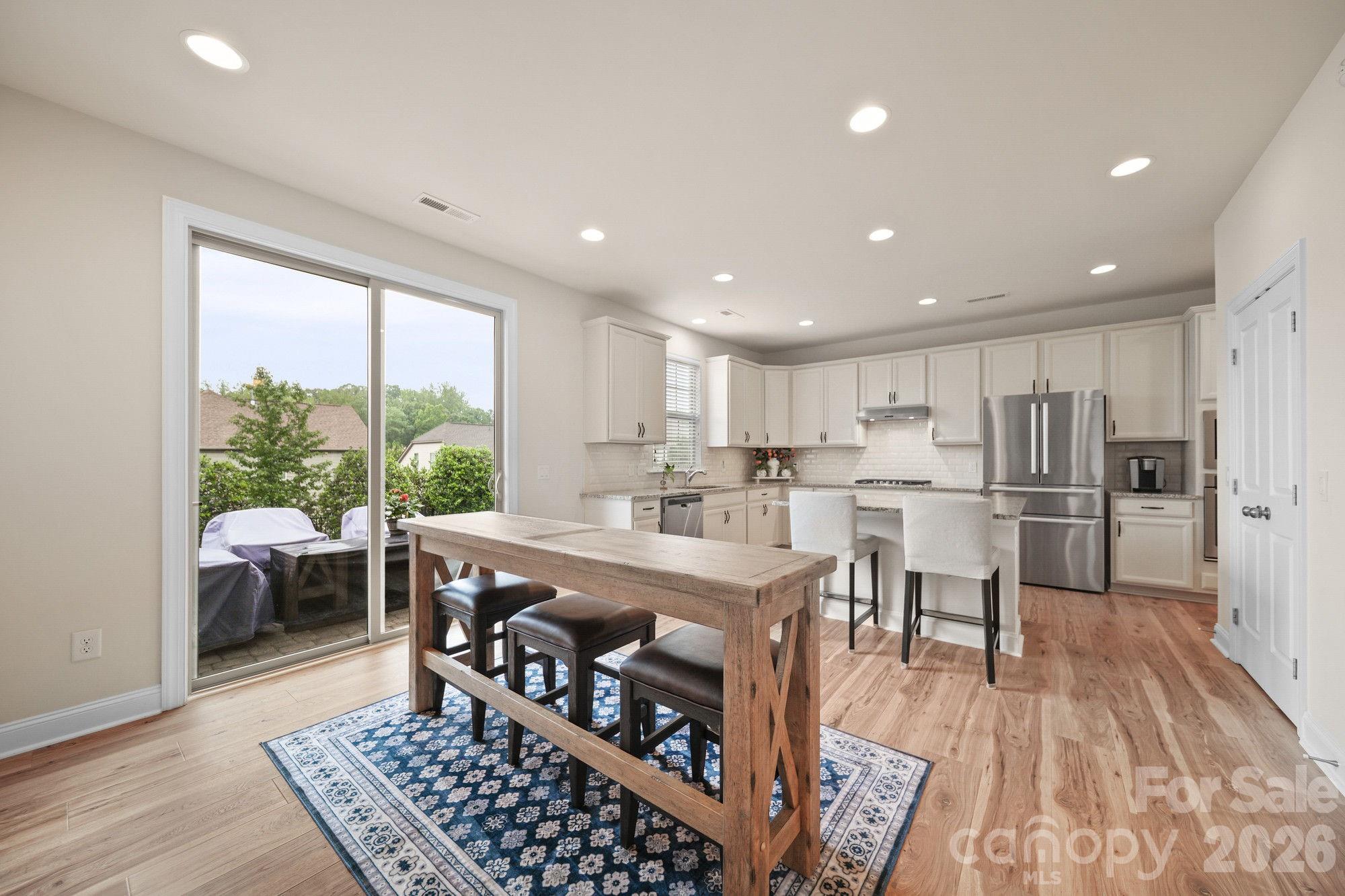 Photo 7 of 17516 Austins Creek Drive, Charlotte, NC