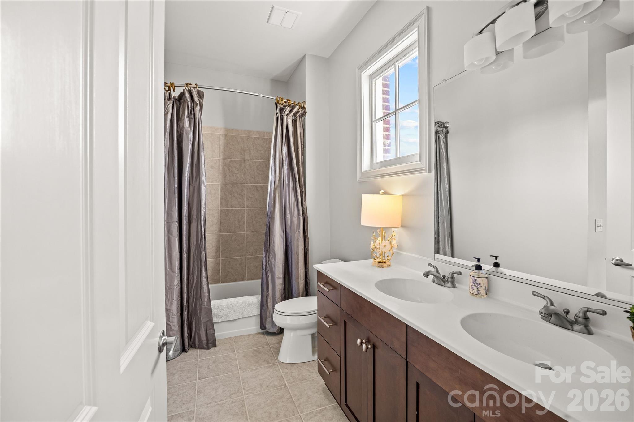 Photo 16 of 5425 Closeburn Road215, Charlotte, NC