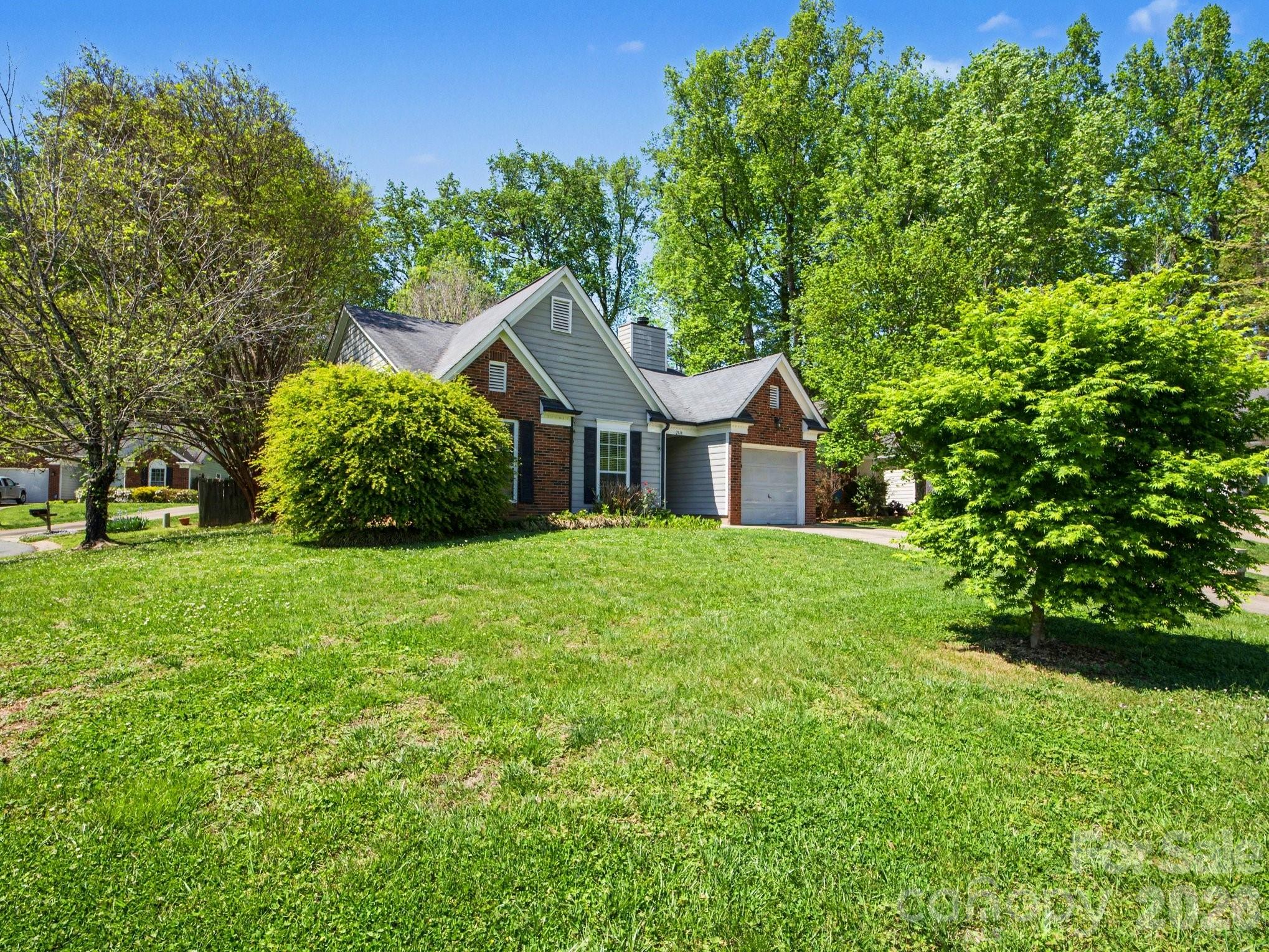Photo 4 of 9214 Rotherham Lane, Charlotte, NC