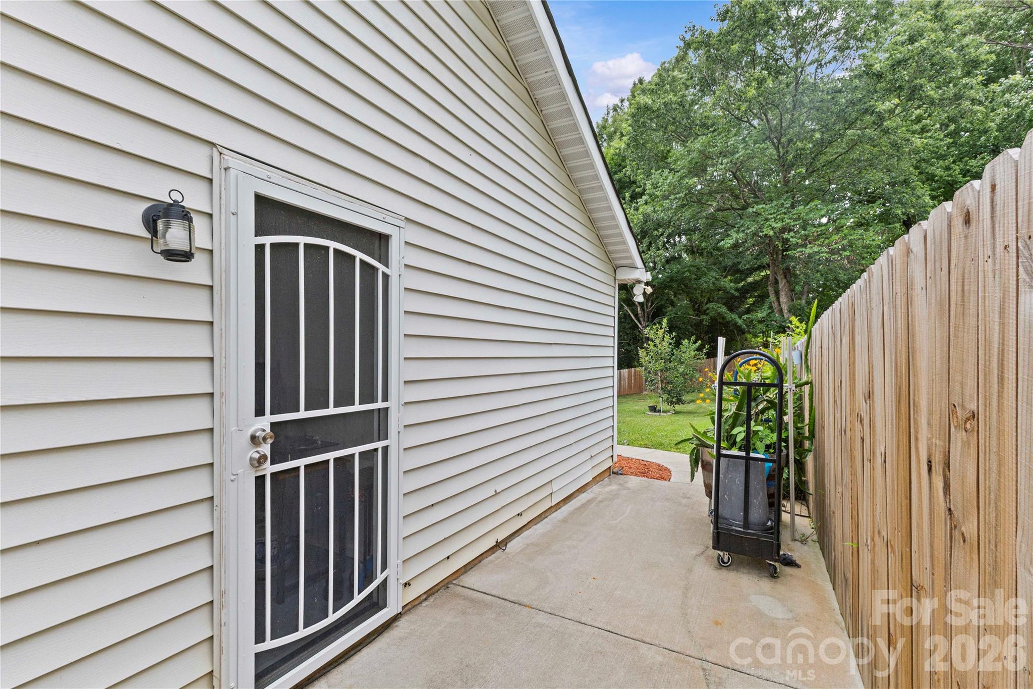 Photo 37 of 7130 Bluff Wood Cove, Charlotte, NC