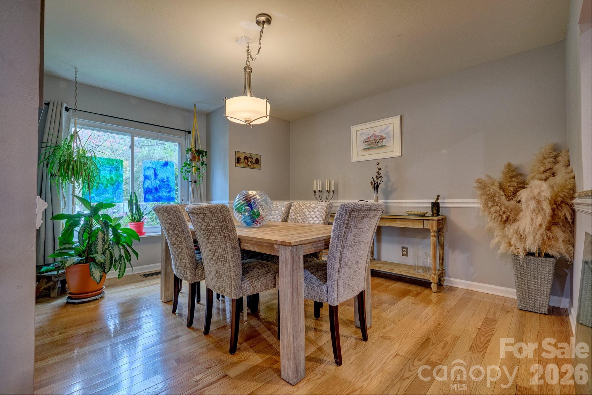 Photo 4 of 134 Pine Grove Circle, Lake Wylie, SC