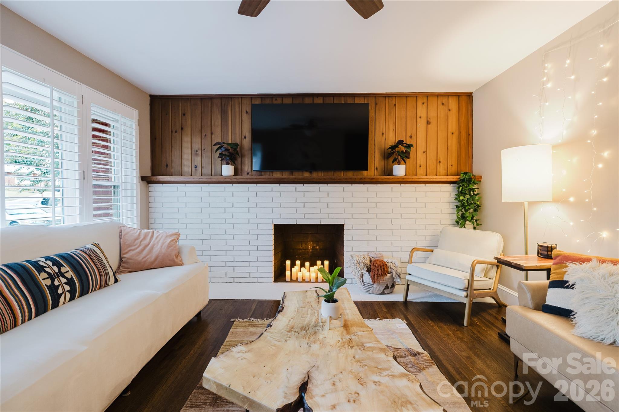 Photo 2 of 4920 Raymond Place, Charlotte, NC