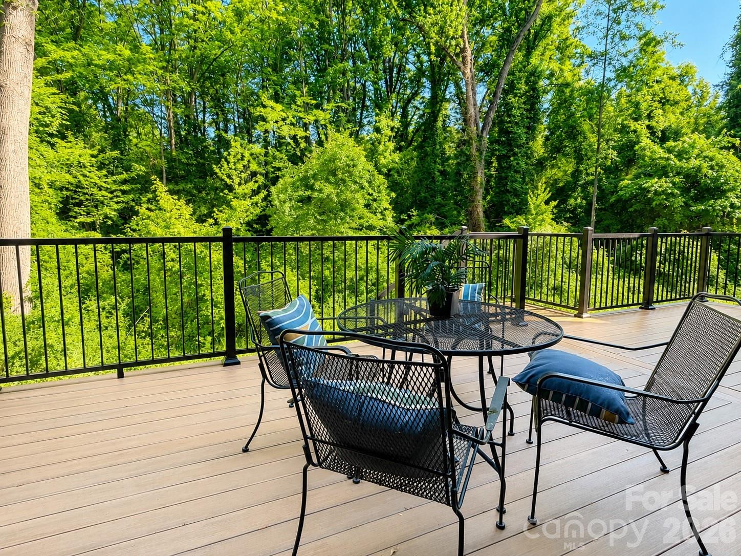 2412 Crestview Drive, Charlotte, NC - photo 10 of 41