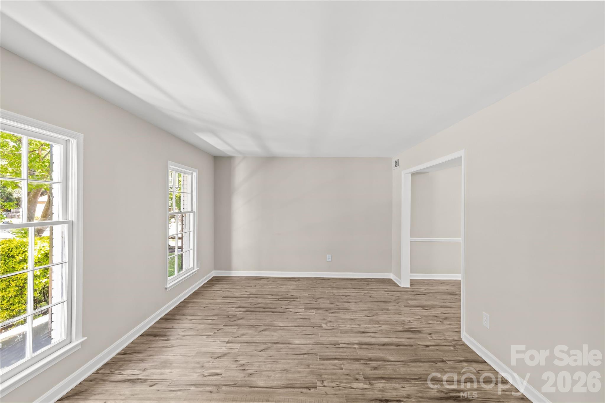 Photo 11 of 1401 Cedarwood Lane, Charlotte, NC