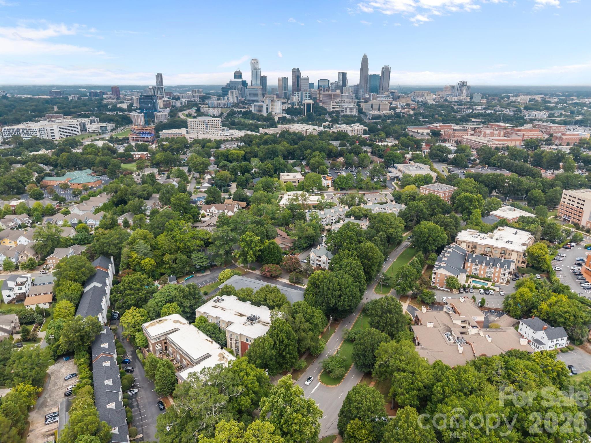 Photo 23 of 416 Queens Road19, Charlotte, NC