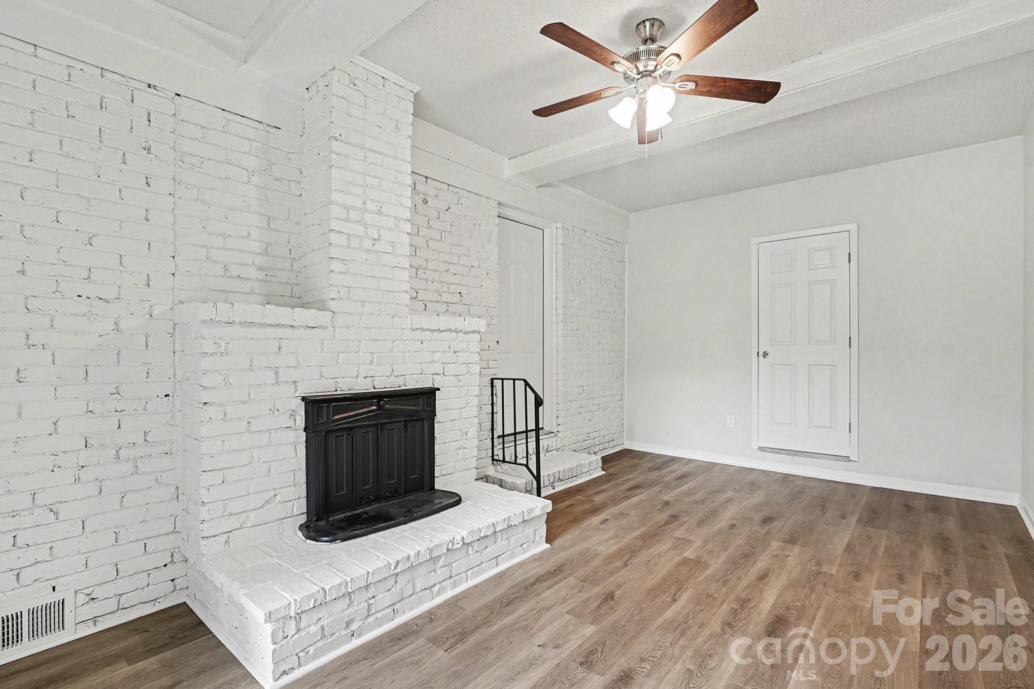 3431 Shamrock Drive, Charlotte, NC - photo 6 of 27
