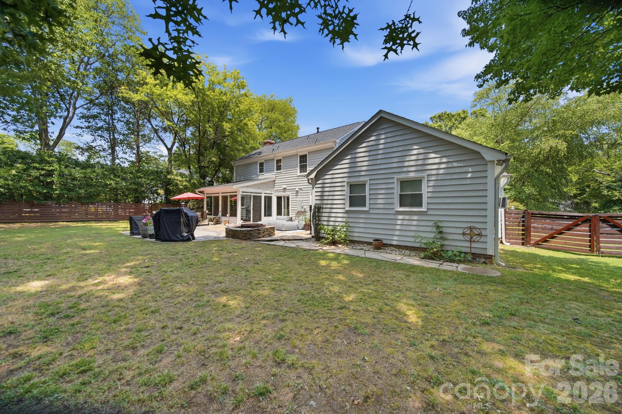 Home for sale at 5600 Carmel Station Avenue, Charlotte, NC — photo 41 of 47
