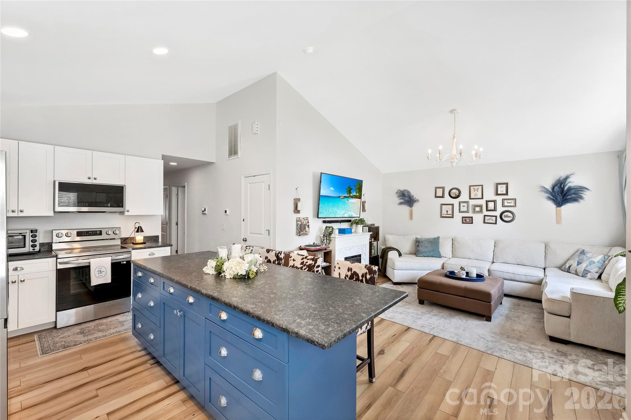 3416 Mable Hubbard Drive, Charlotte, NC - photo 1 of 25