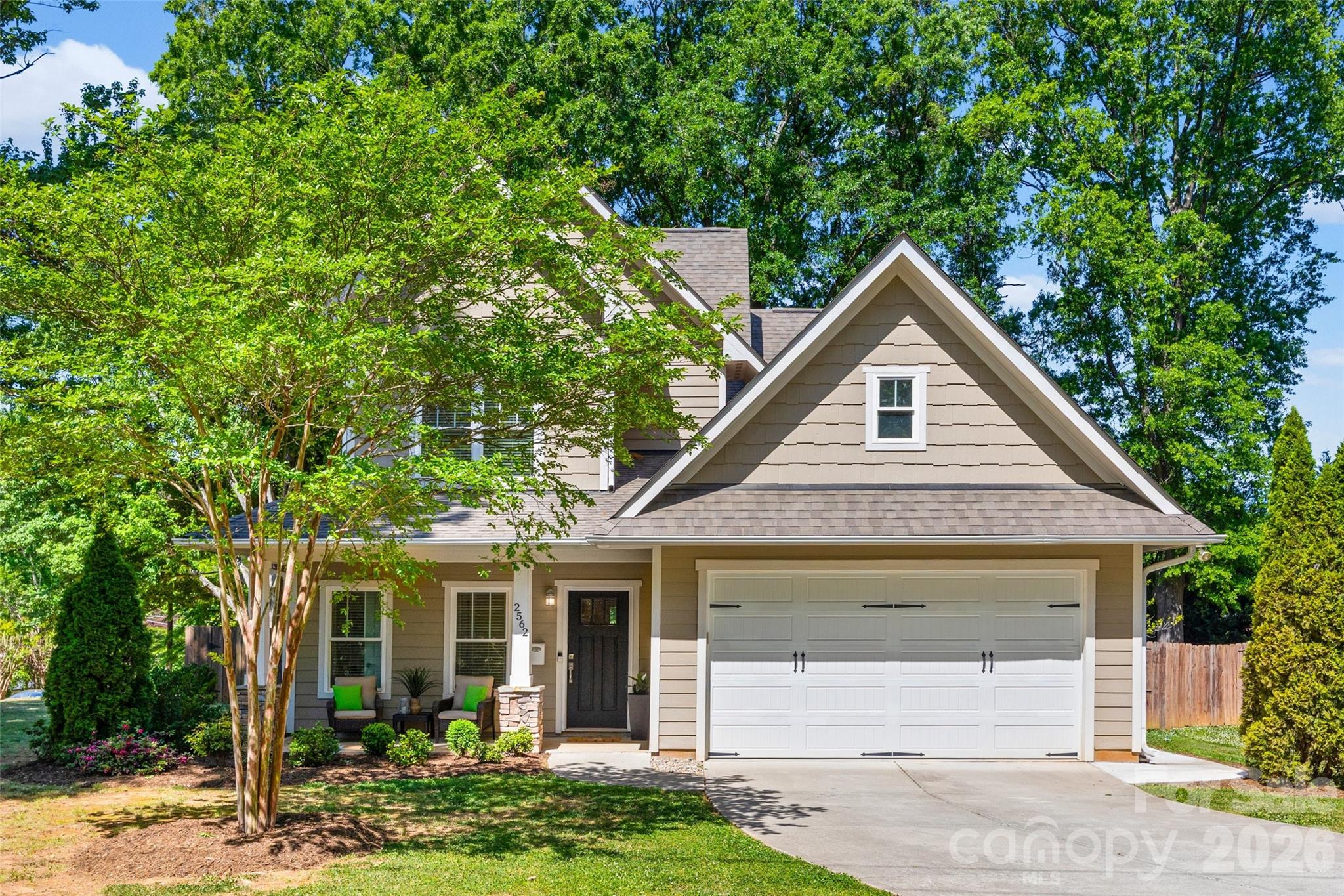 Home for sale at 2562 Roseview Lane, Charlotte, NC — photo 1 of 28