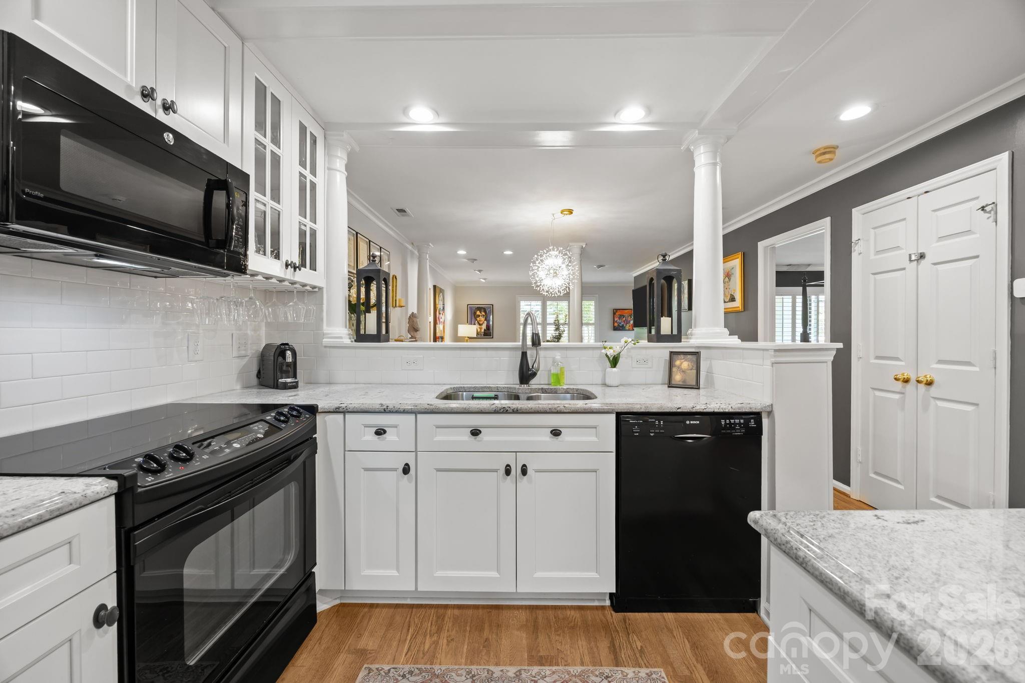 Photo 5 of 222 Queens Road58, Charlotte, NC