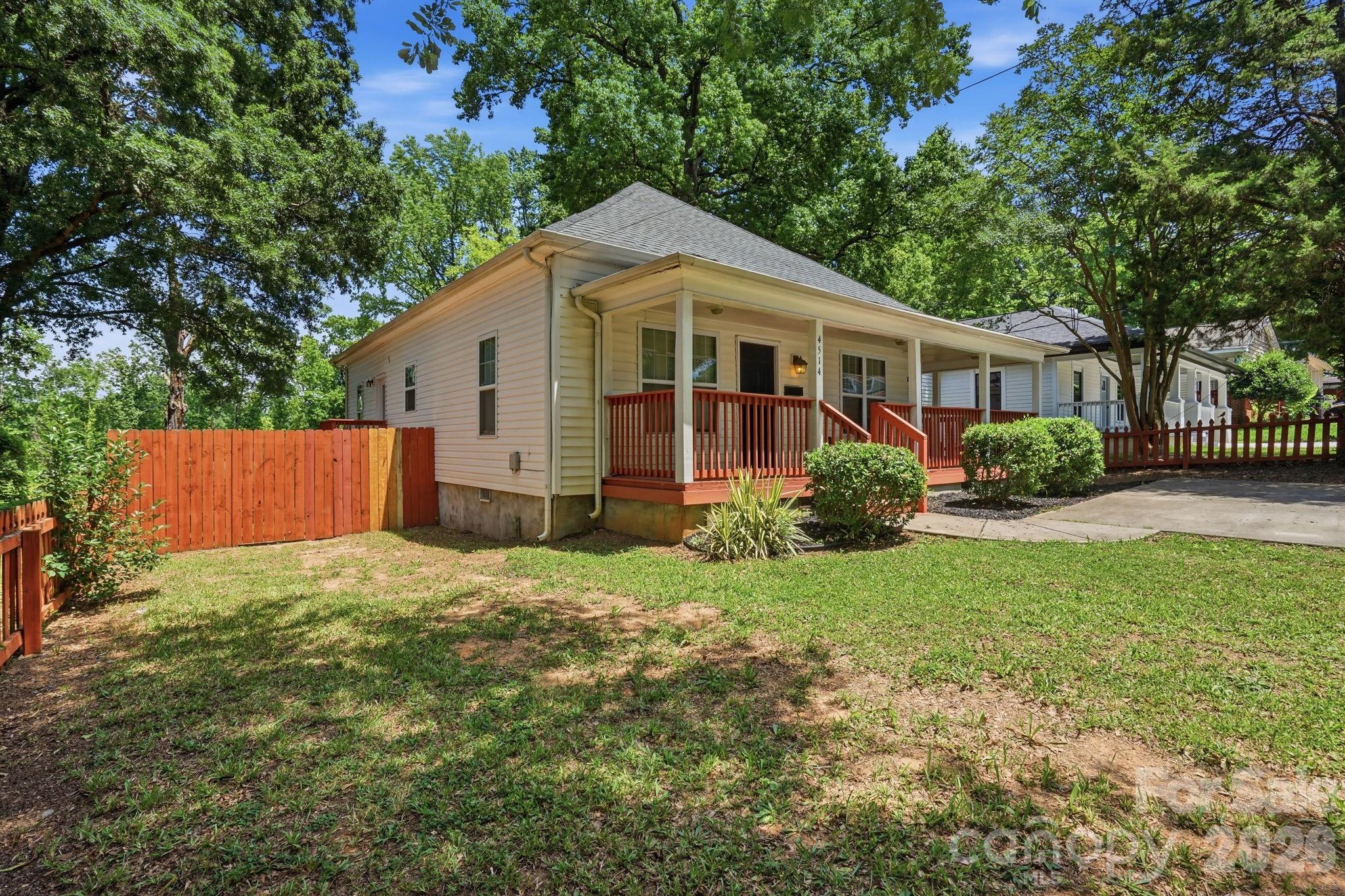 Photo 2 of 4514 Wildwood Avenue, Charlotte, NC