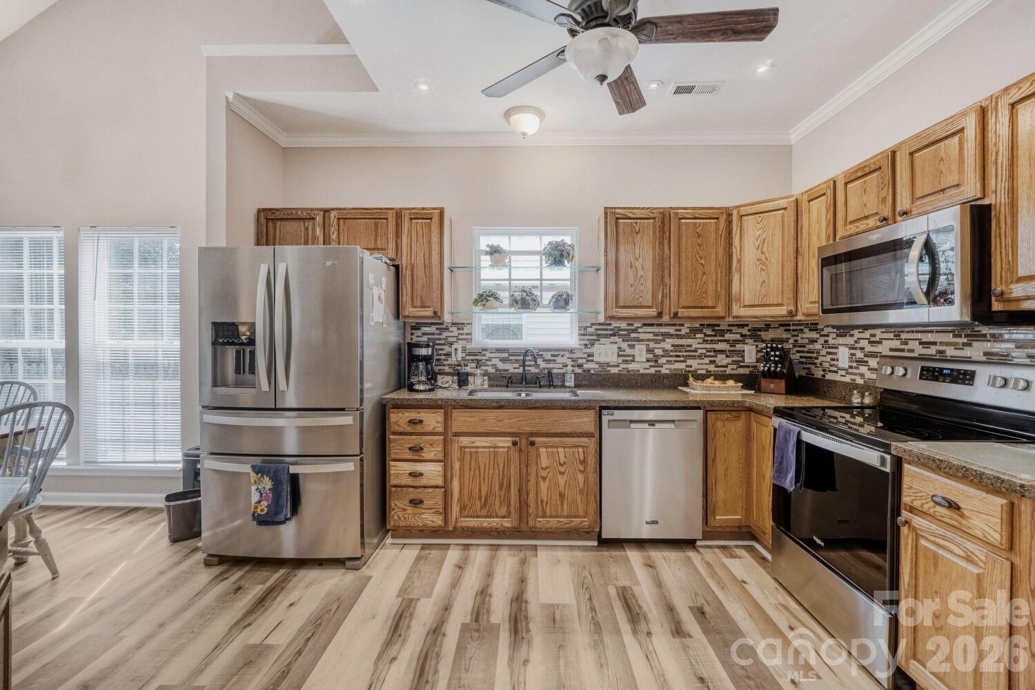 Photo 7 of 11718 Planters Estates Drive, Charlotte, NC