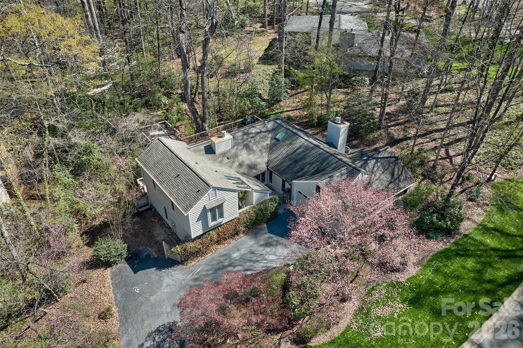 Photo 2 of 31 Fairway Ridge, Lake Wylie, SC