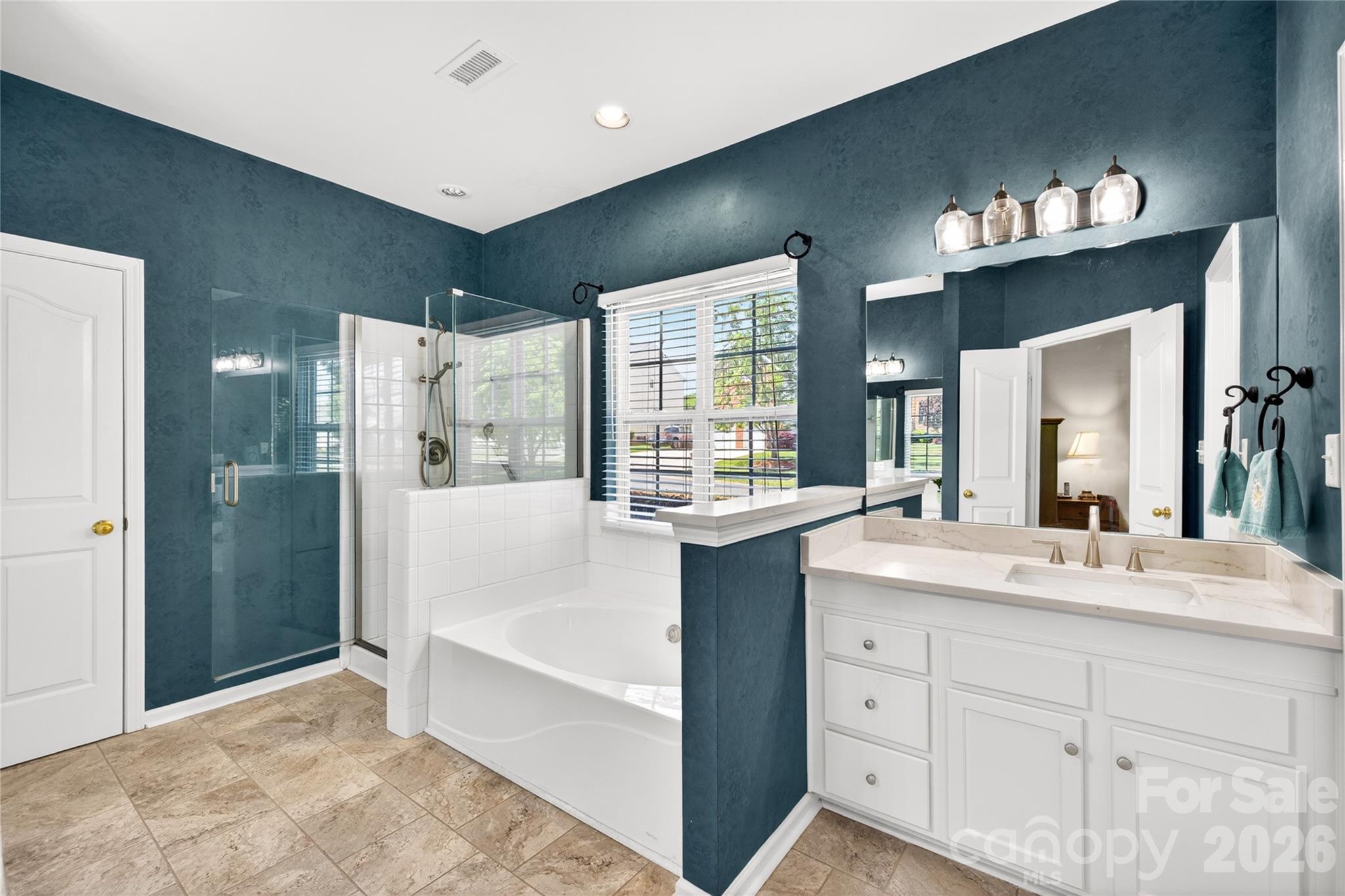 1918 Weighmont Court, Charlotte, NC - photo 13 of 31
