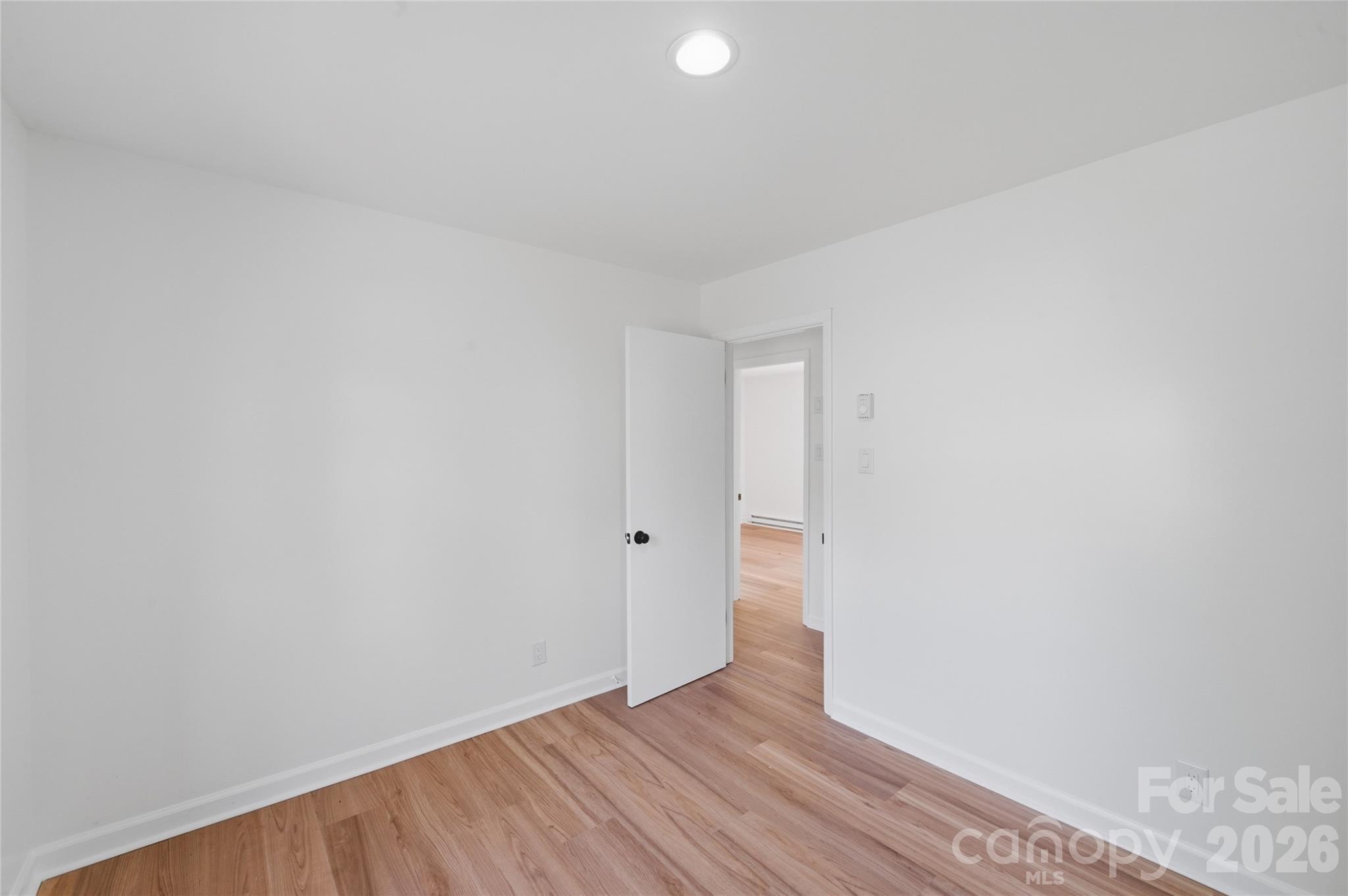 Photo 27 of 5906 Whitingham Drive, Charlotte, NC