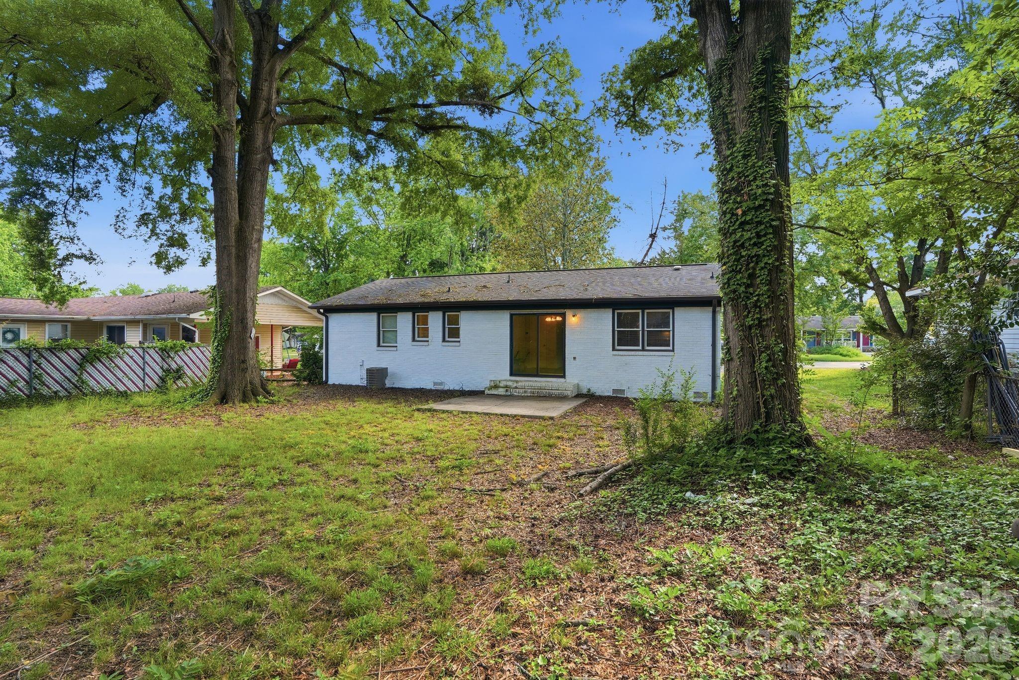 Photo 21 of 1016 Pondella Drive, Charlotte, NC