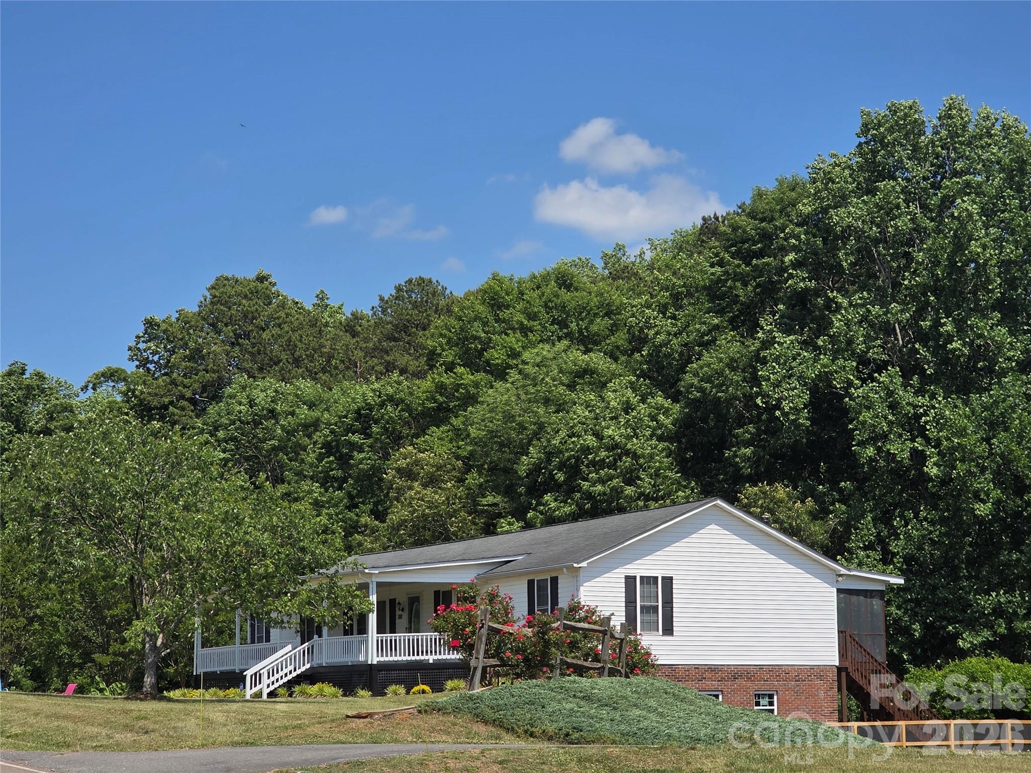 320 Huffstetler Lake Road, Dallas, NC - photo 8 of 41