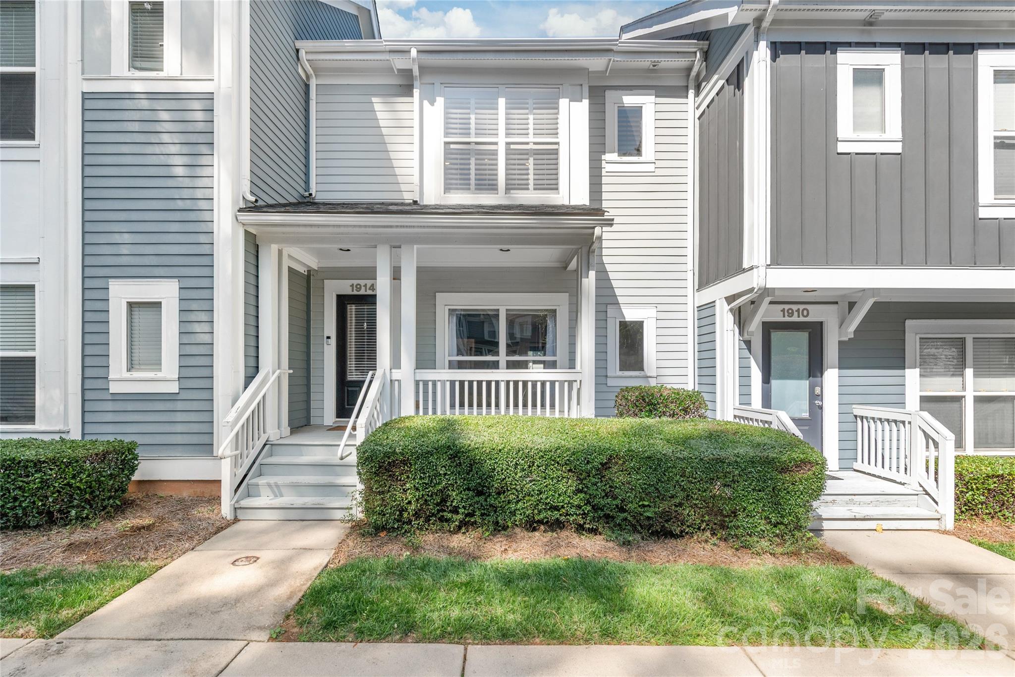Home for sale at 1914 Wilmore Walk Drive, Charlotte, NC — photo 1 of 39