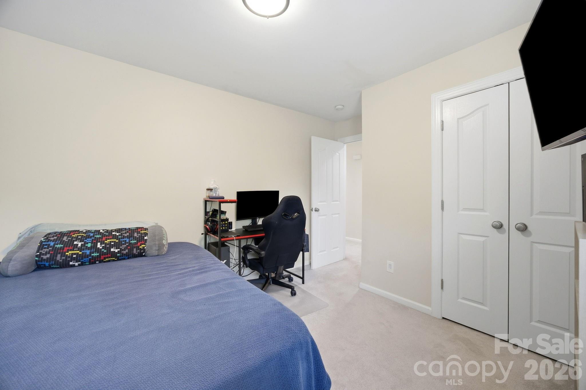 Photo 24 of 16106 Cloverleaf Court, Charlotte, NC