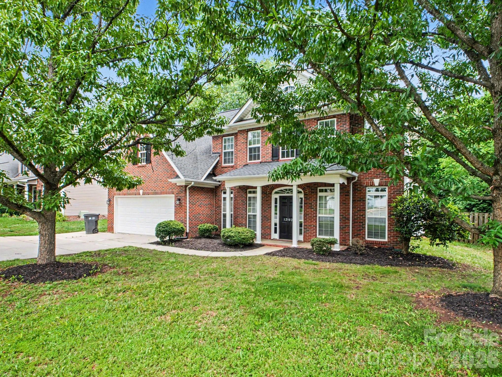 Photo 2 of 12102 Hampton Place Drive, Charlotte, NC