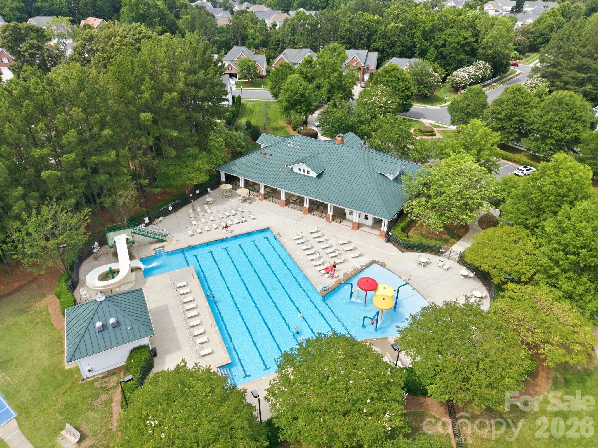 Photo 39 of 16106 Cloverleaf Court, Charlotte, NC