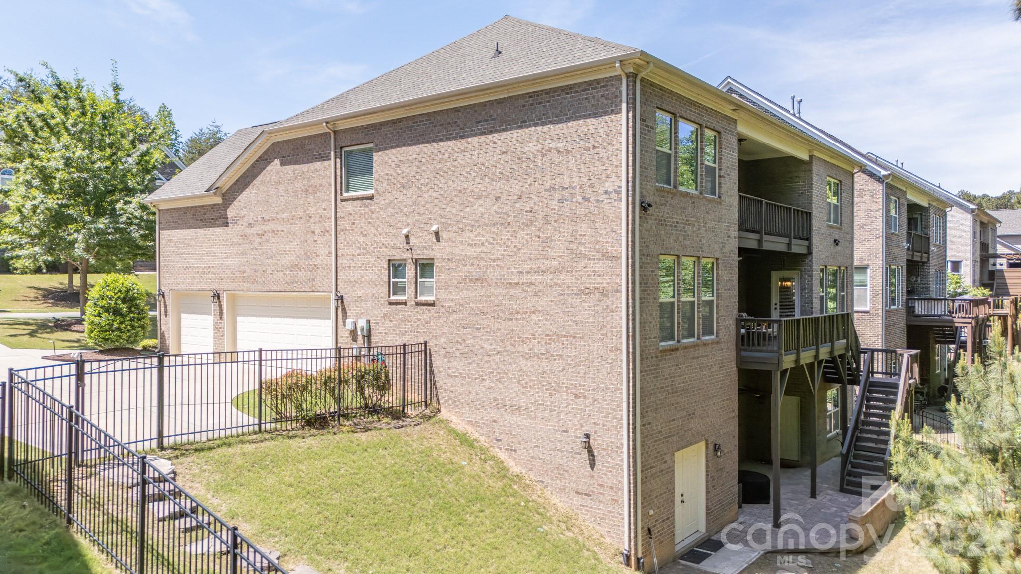 Photo 6 of 16508 Bryant Meadows Drive, Charlotte, NC