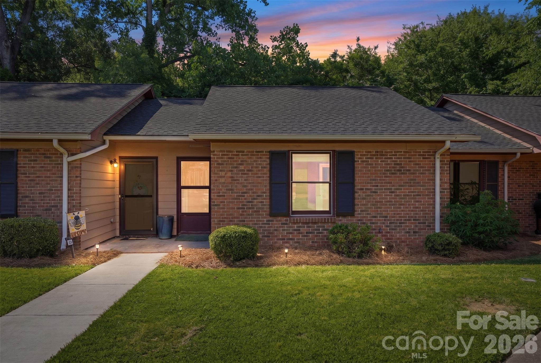 141 Glenwood DriveE, Rock Hill, SC - photo 1 of 26