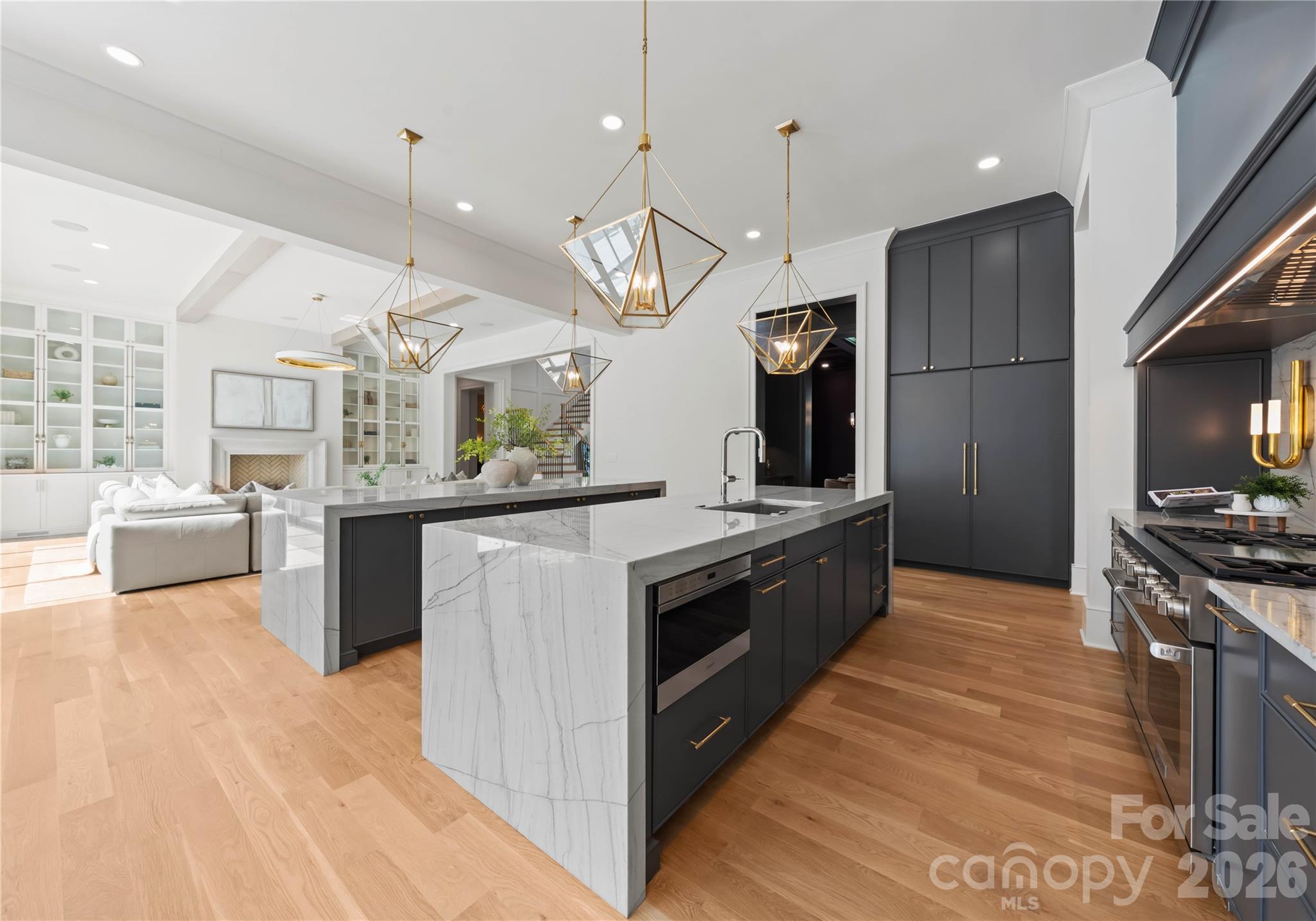 2208 Overhill Road, Charlotte, NC - photo 10 of 48