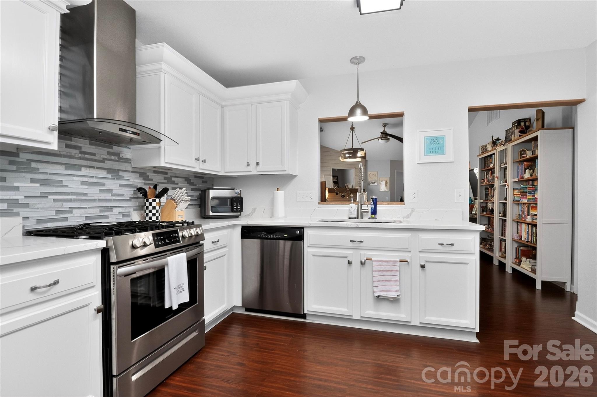 Photo 12 of 5422 Harris Cove Drive, Charlotte, NC