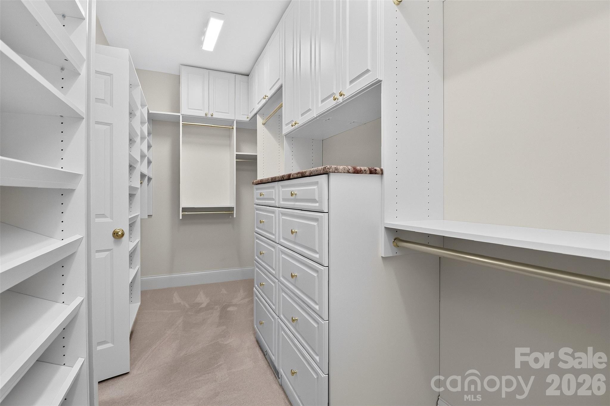 Home for sale at 6907 Meadow Run Lane, Charlotte, NC — photo 18 of 48