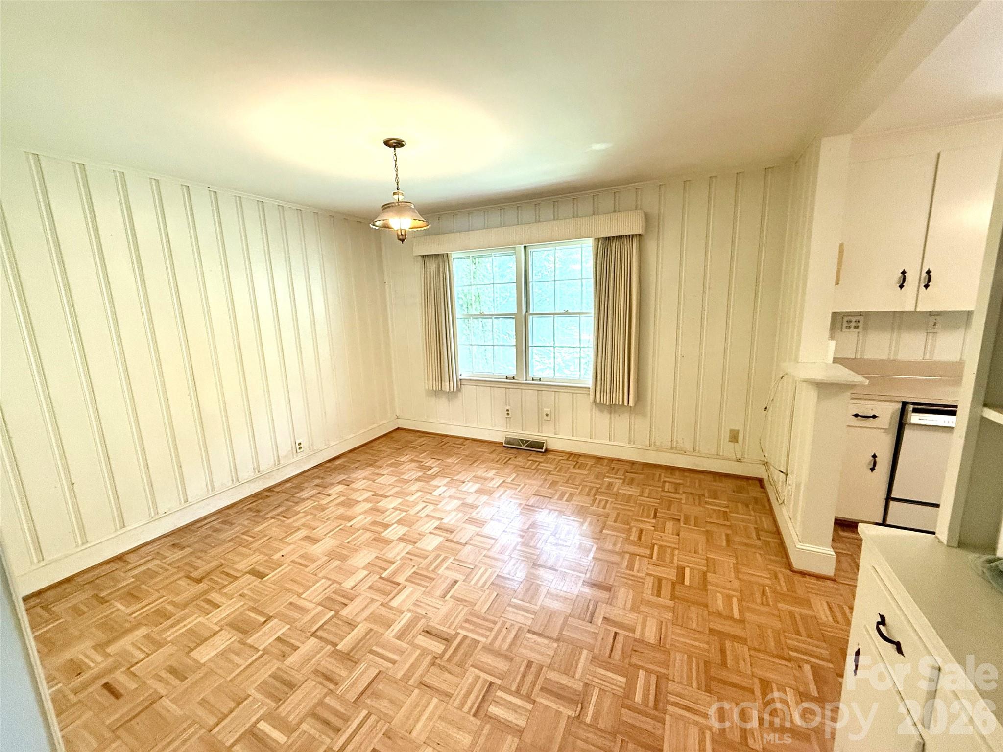 Photo 11 of 821 Burnley Road, Charlotte, NC