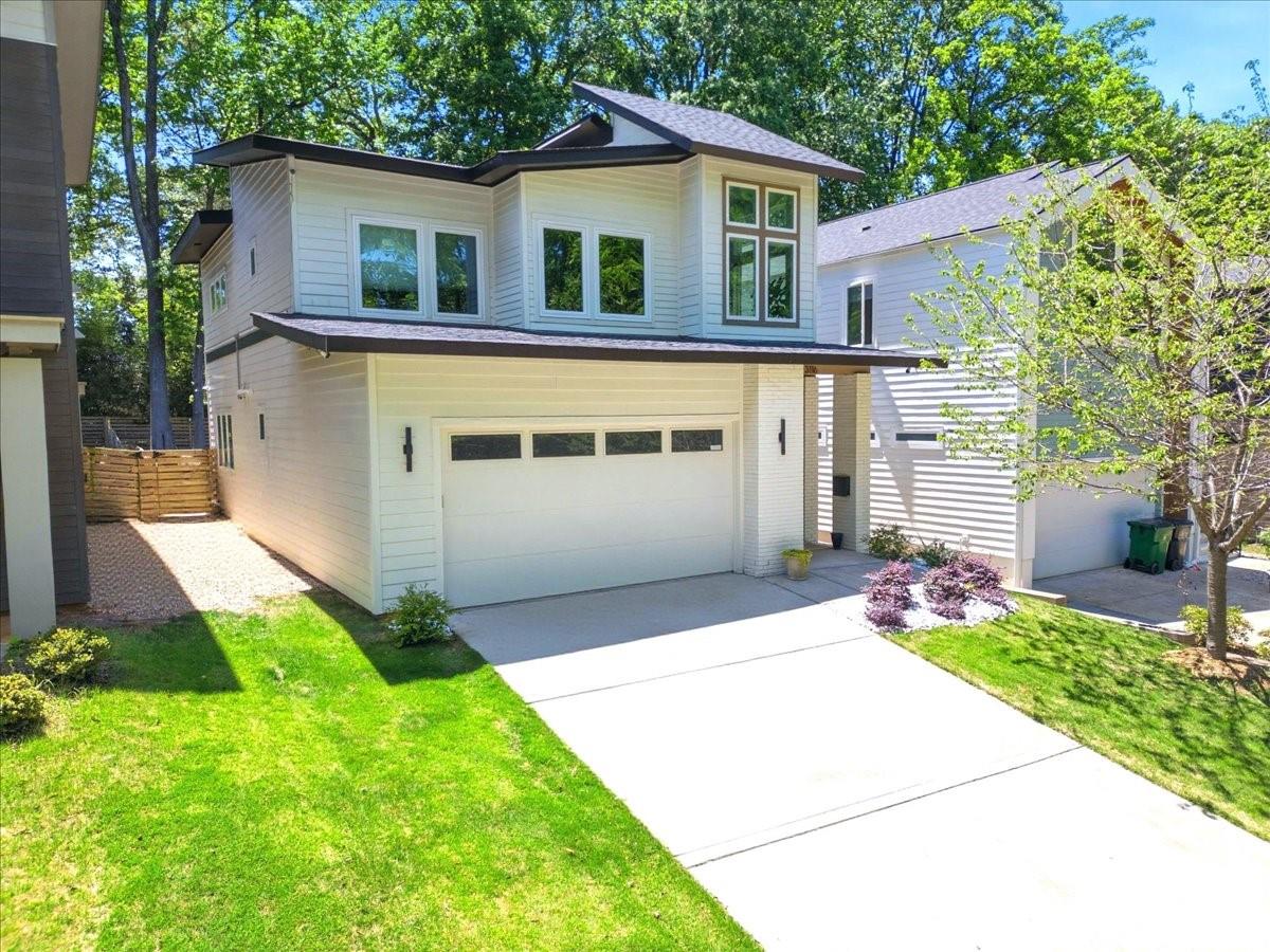 Photo 2 of 3116 Creighton Drive, Charlotte, NC