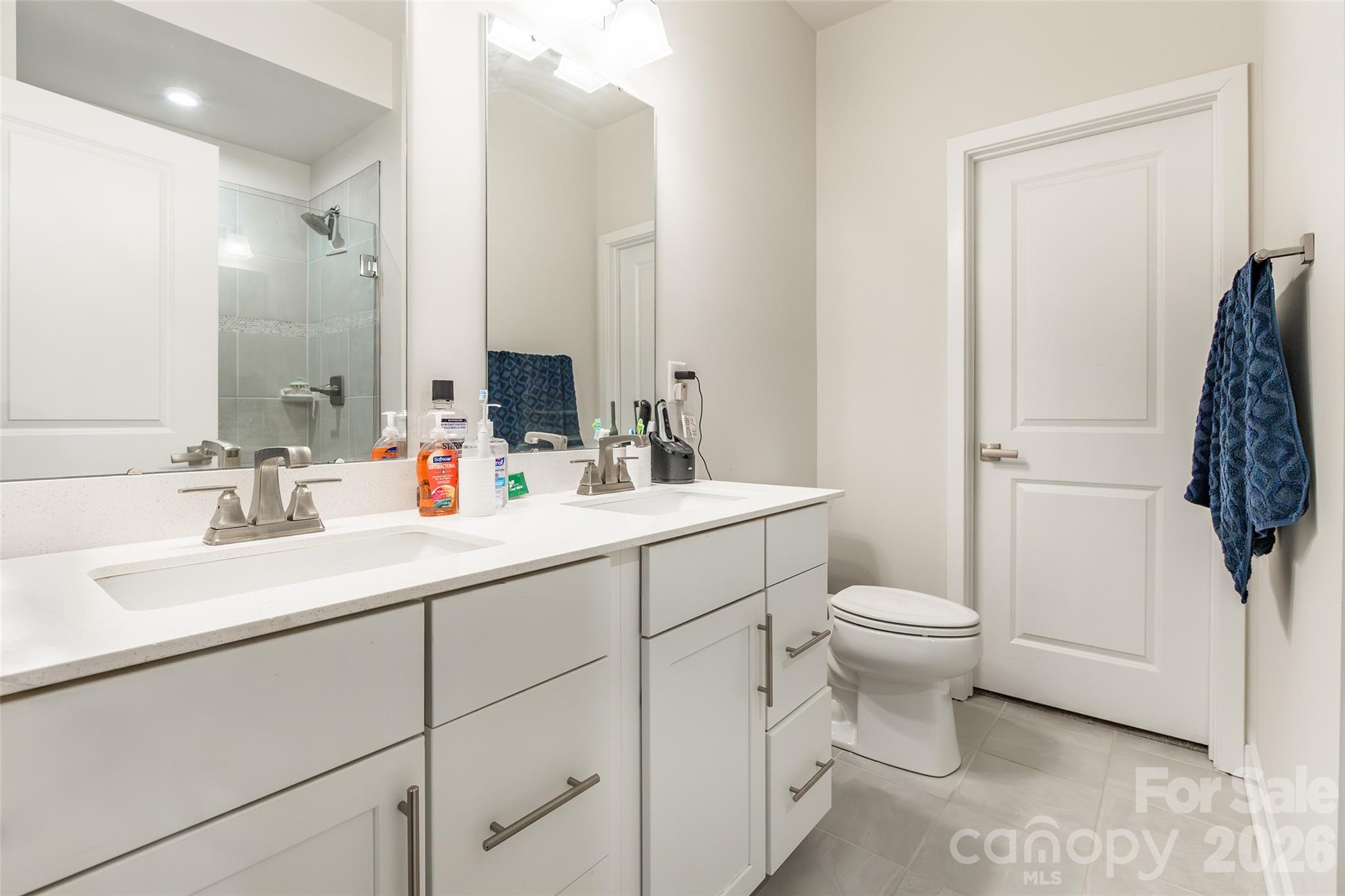 Photo 15 of 924 Broad River Lane, Charlotte, NC