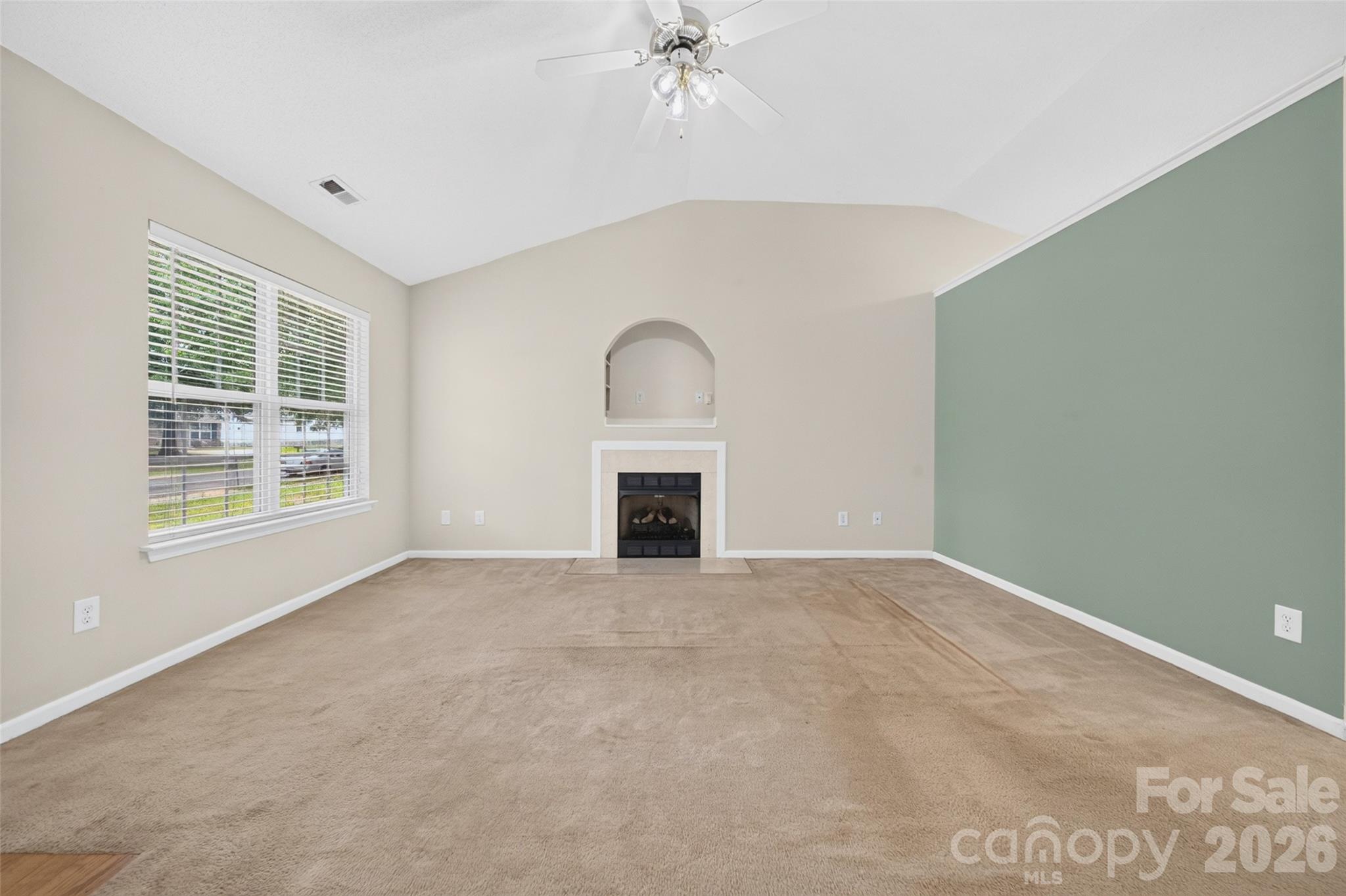 Home for sale at 4627 Victory Lane, Charlotte, NC — photo 16 of 39