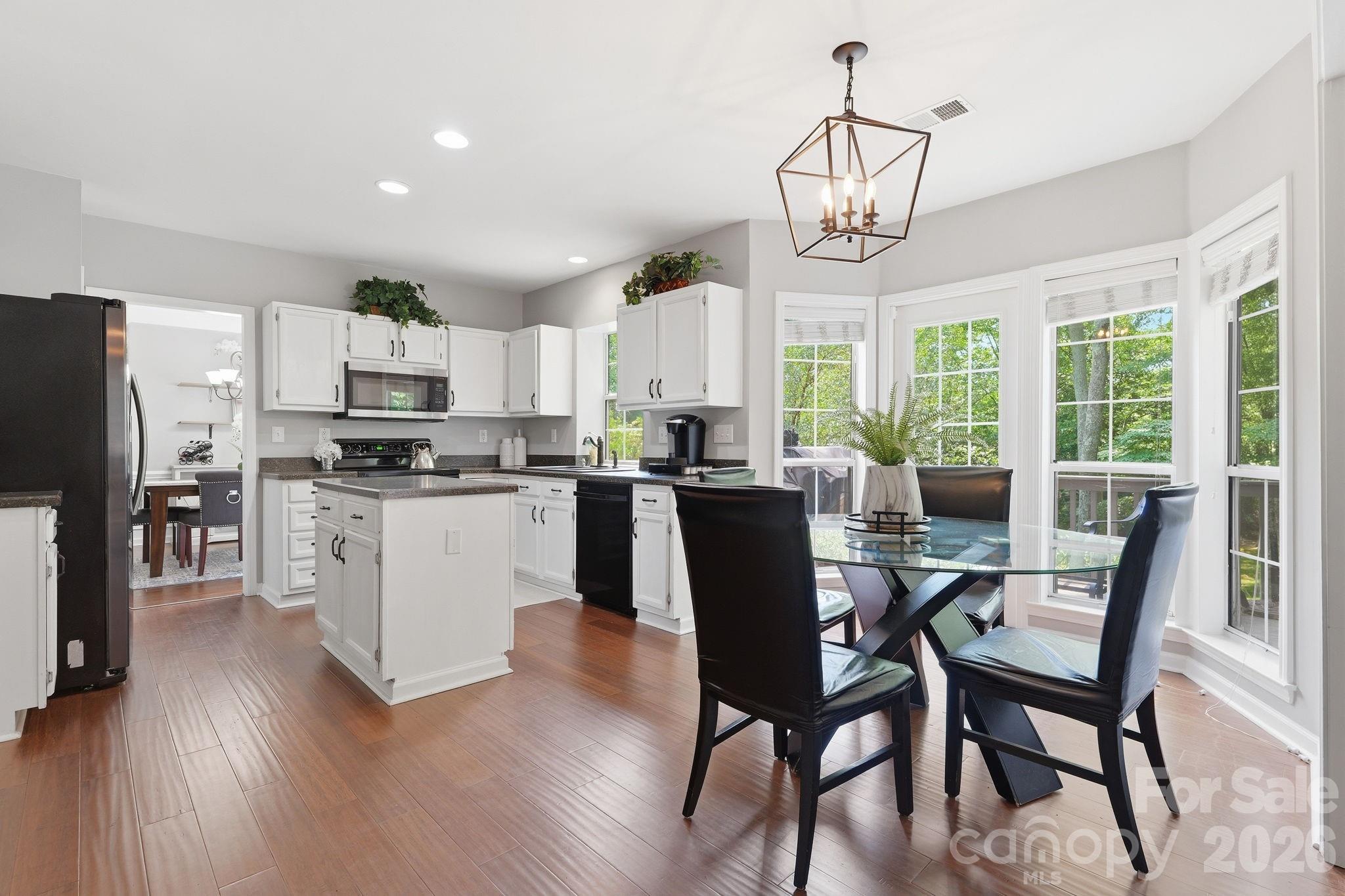4219 Beauvista Drive, Charlotte, NC - photo 13 of 42