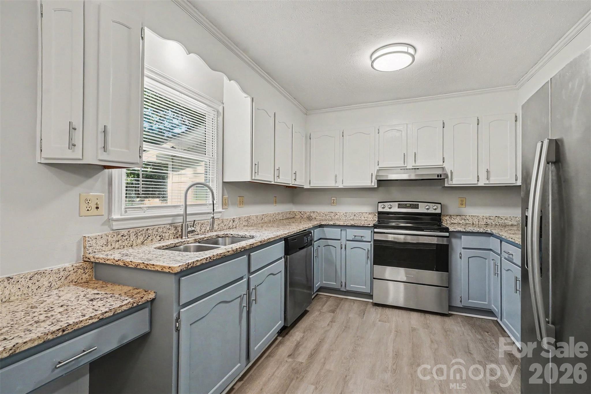 Home for sale at 2716 Starnes Road, Charlotte, NC — photo 7 of 23