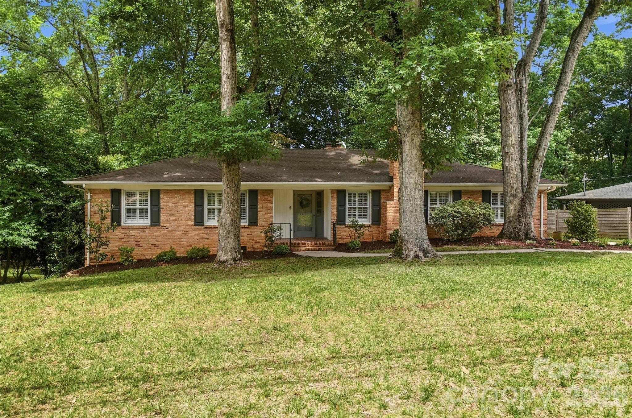 6535 Burlwood Road, Charlotte, NC