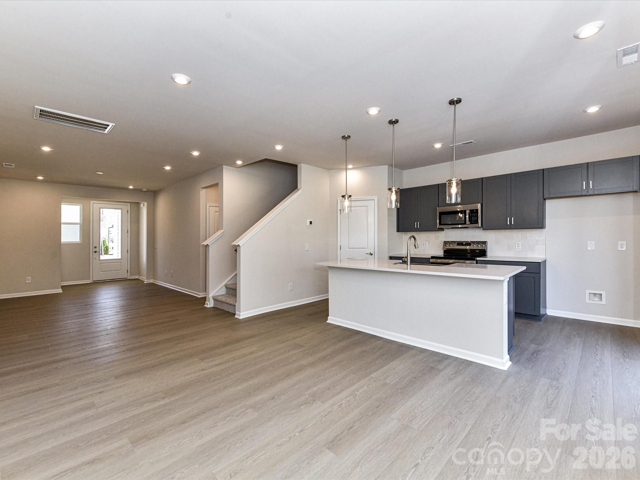 Photo 7 of 3041 Hutton Gardens Lane, Charlotte, NC