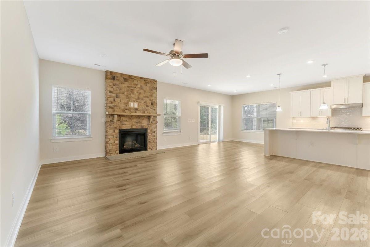 202 Tetcott Street, Mooresville, NC - photo 6 of 48