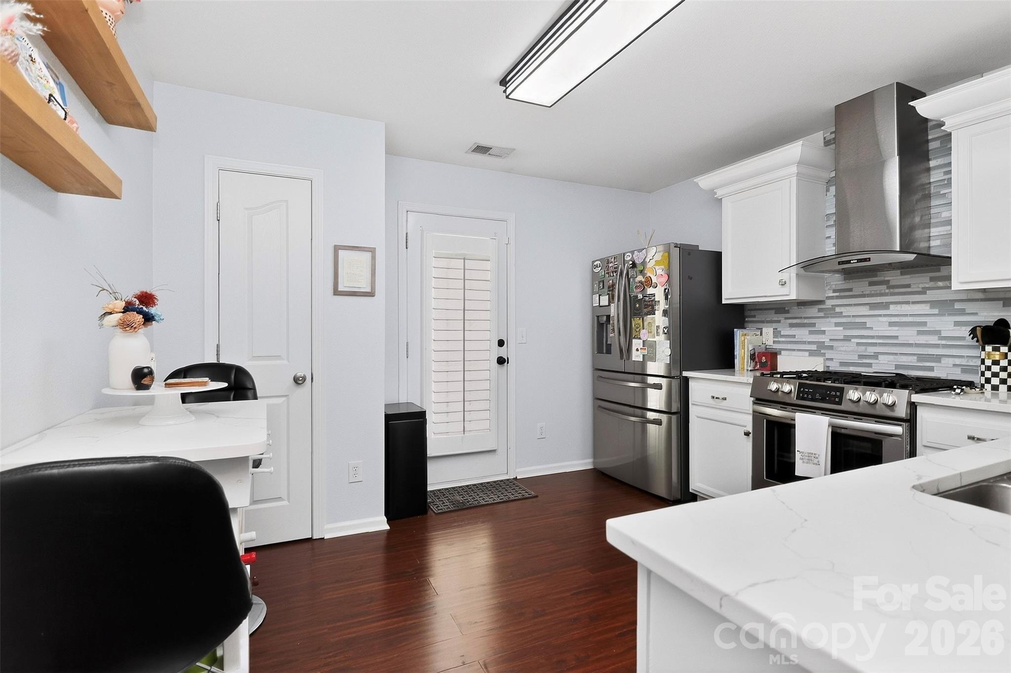 Photo 9 of 5422 Harris Cove Drive, Charlotte, NC