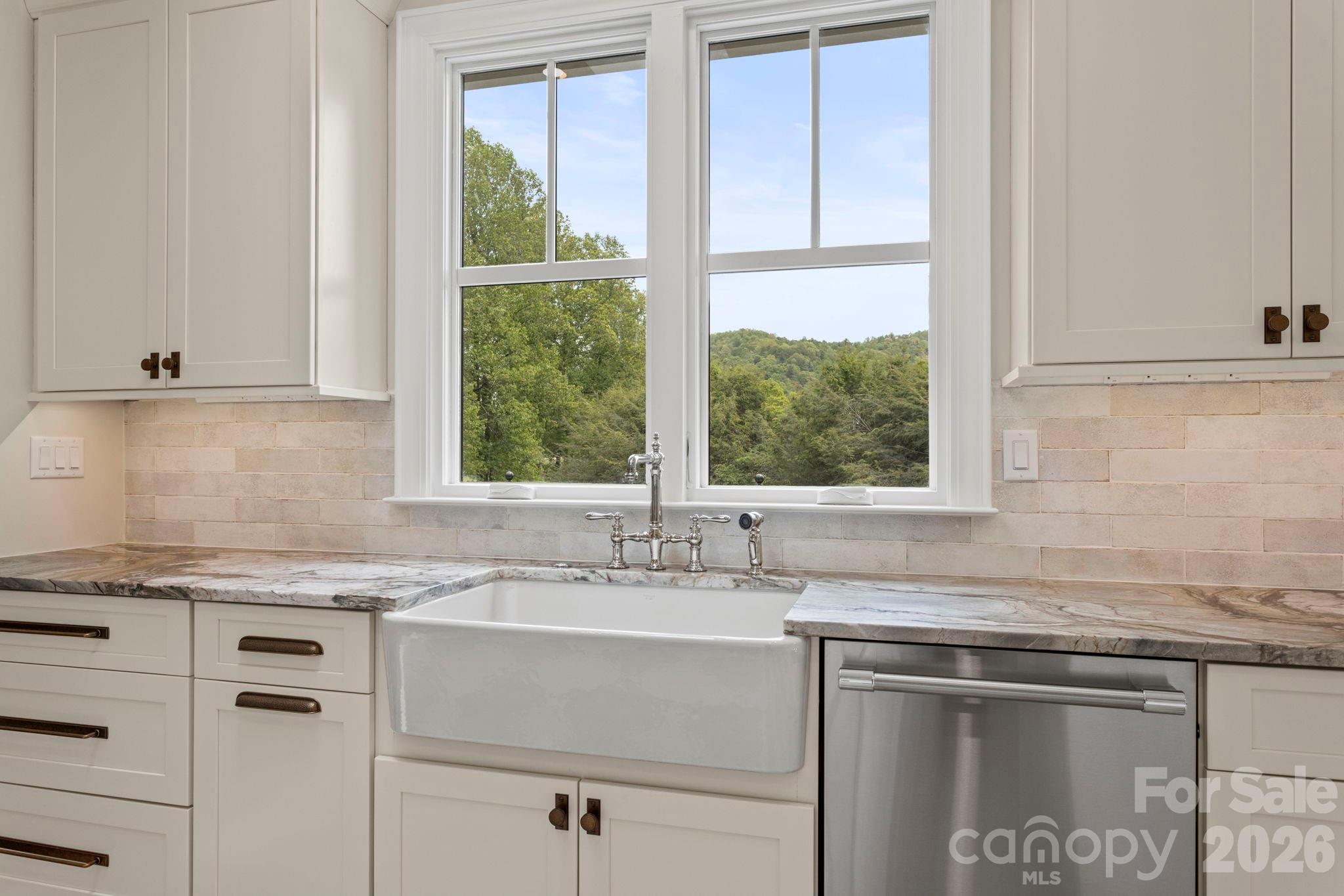 301 Winding Meadows Drive, Flat Rock, NC - photo 16 of 49