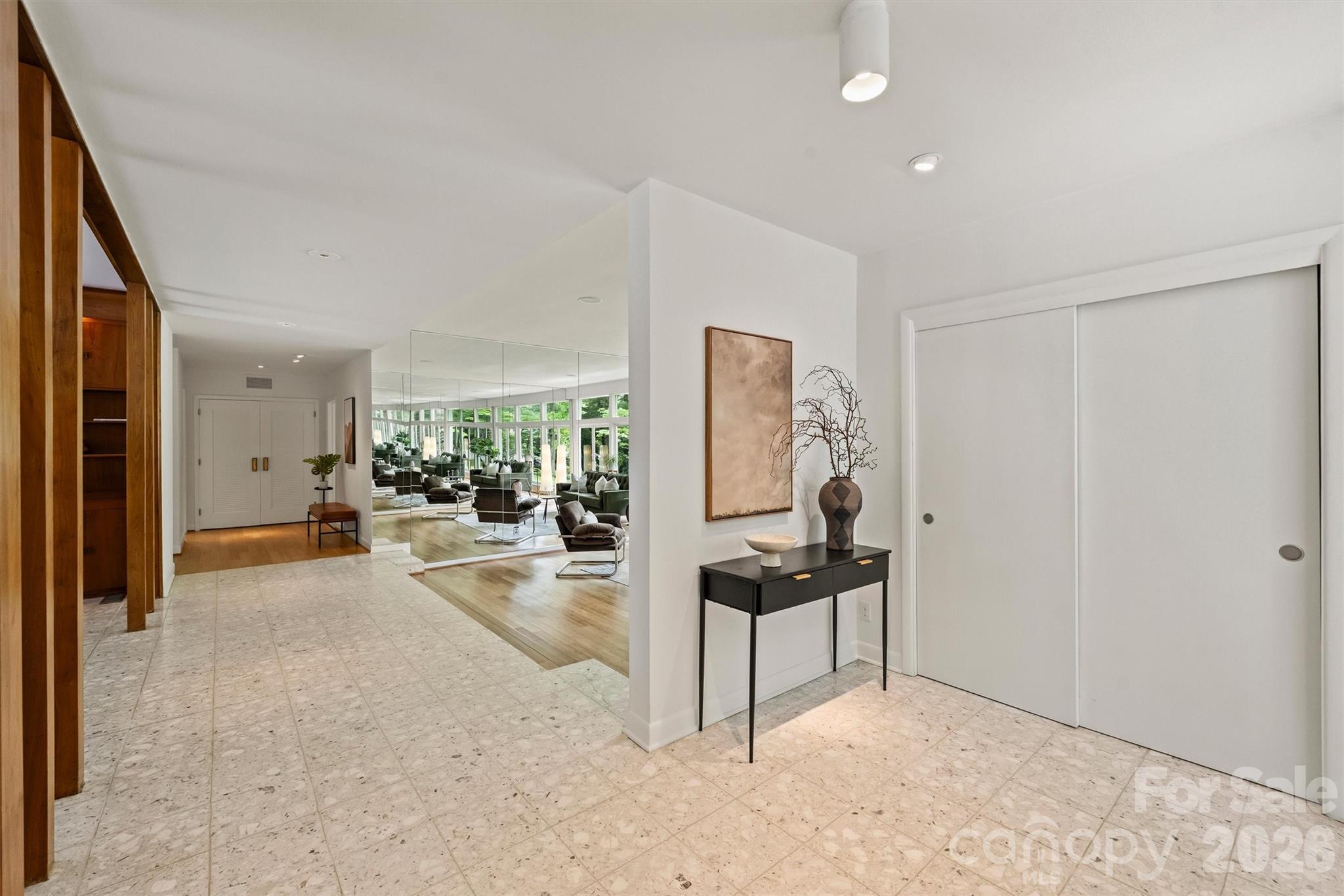 Photo 5 of 1818 Cloister Drive, Charlotte, NC
