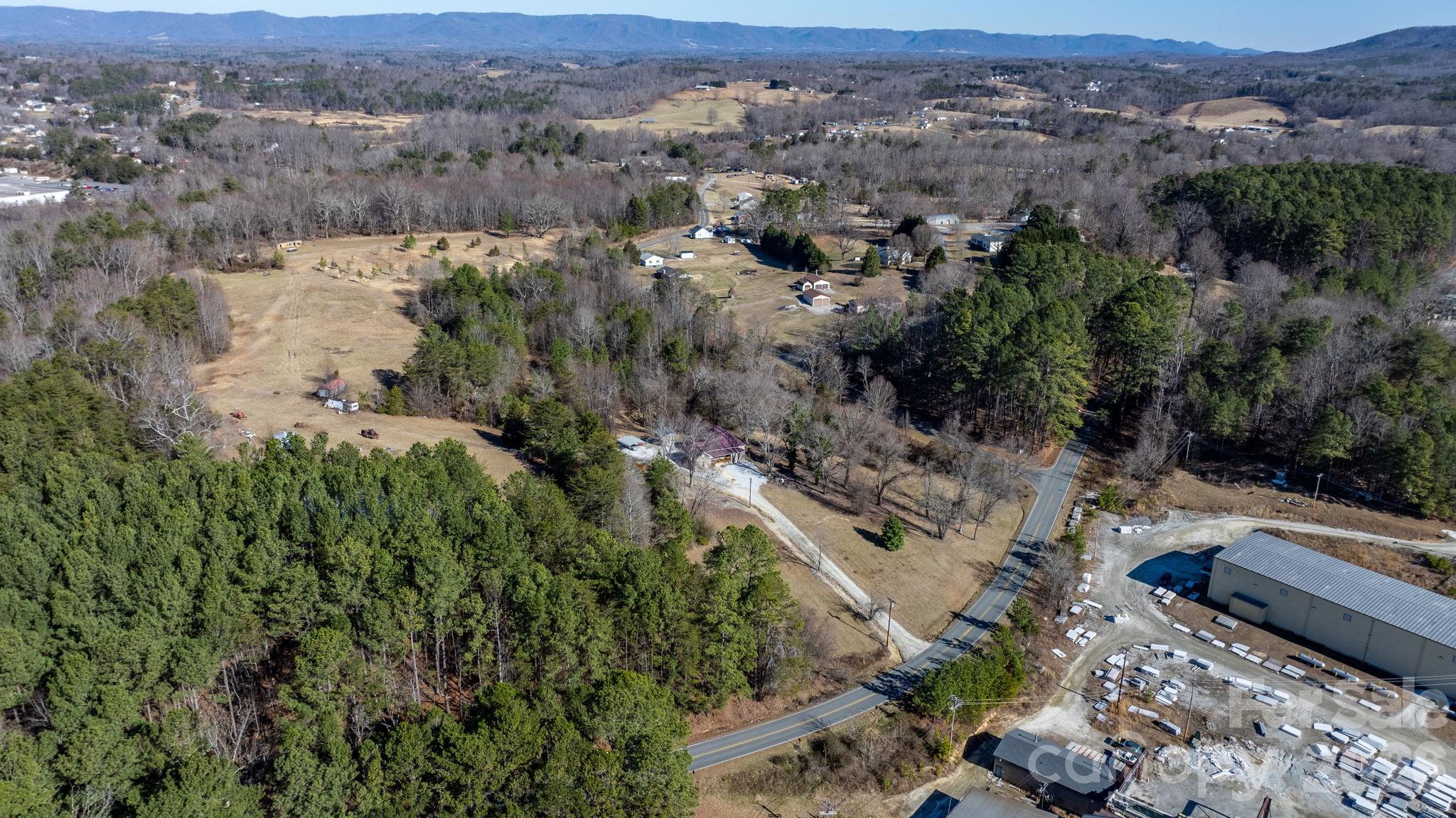 845 Linville Road, Mount Airy, NC - photo 24 of 30